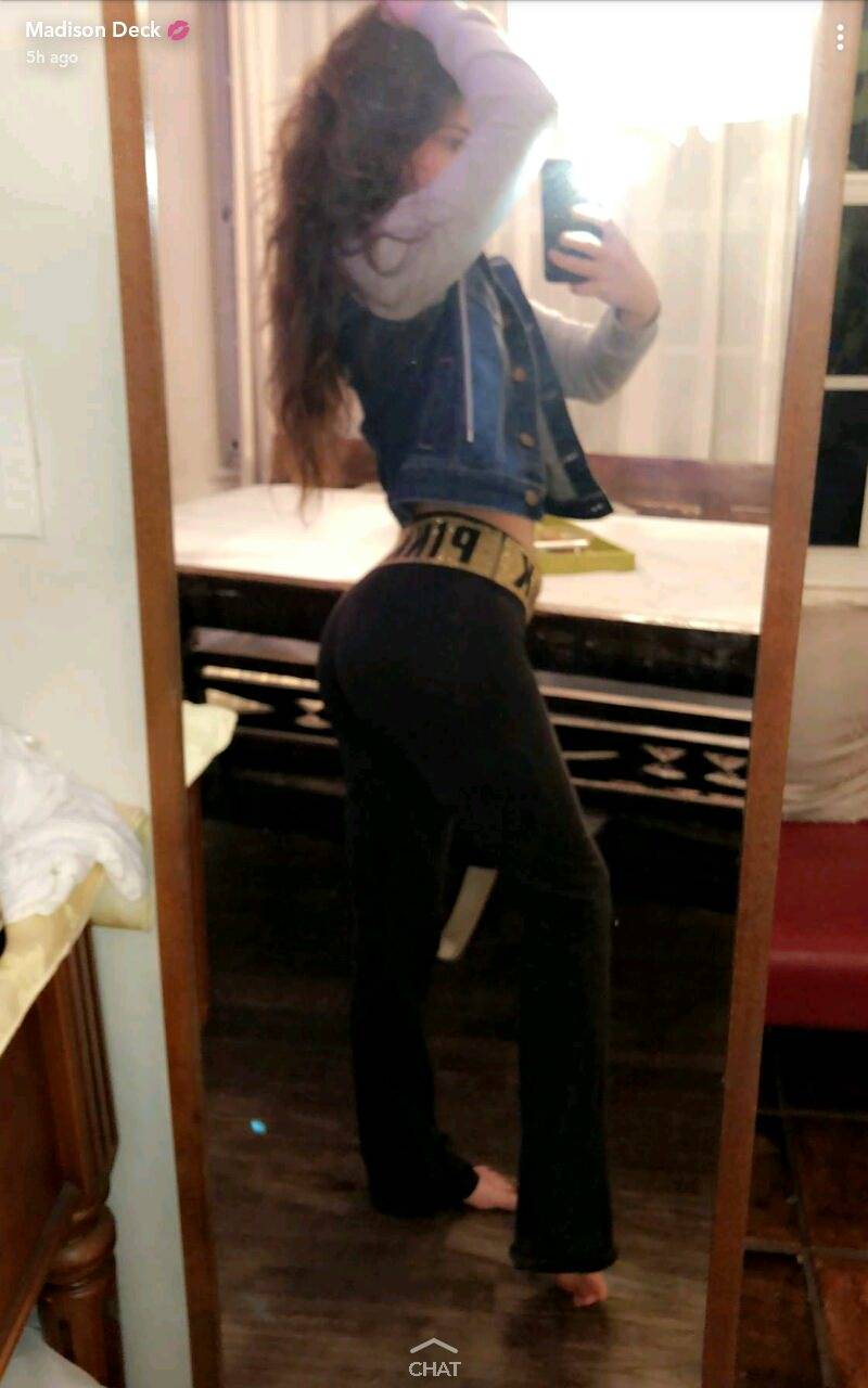 Madison Deck - Black Pants Mirror | Scrolller