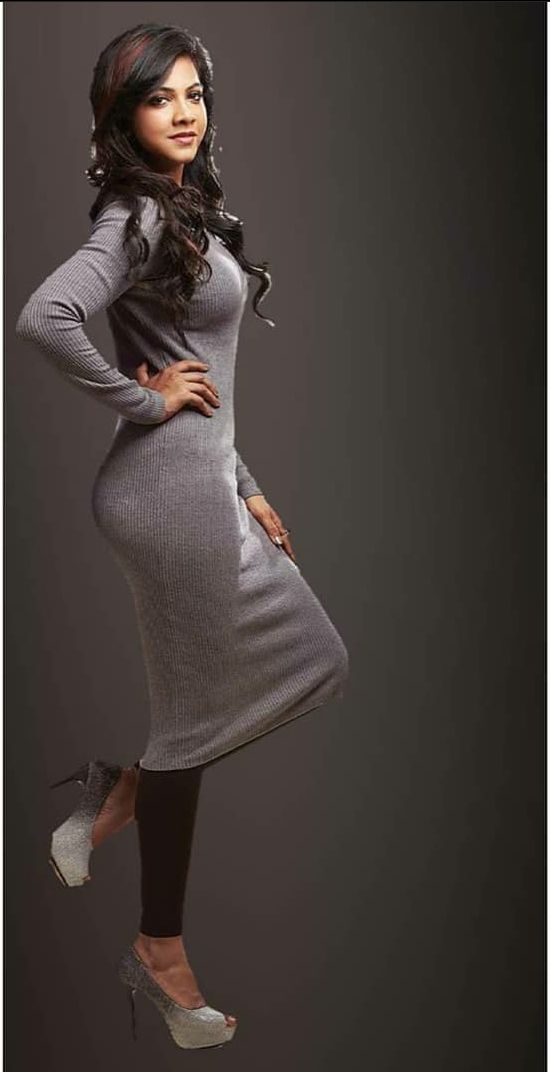 Madonna 😍 perfect shape !!! | Scrolller