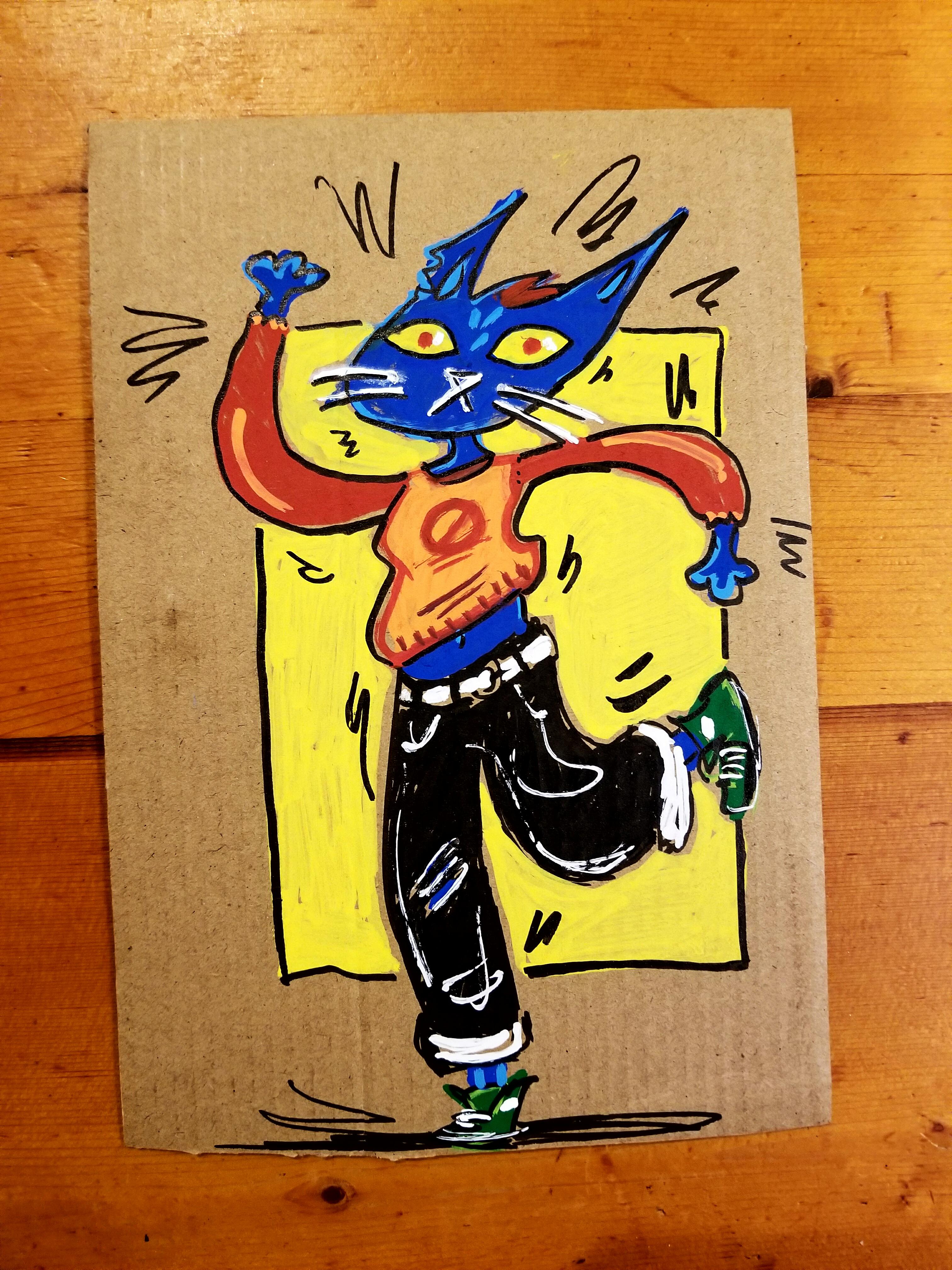 Mae dancing on cardboard wooo | Scrolller