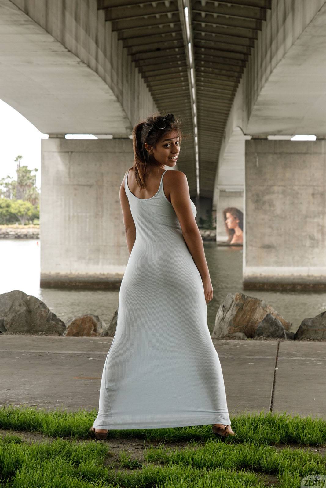 magnificent Ella shooting in public for Zishy! | Scrolller