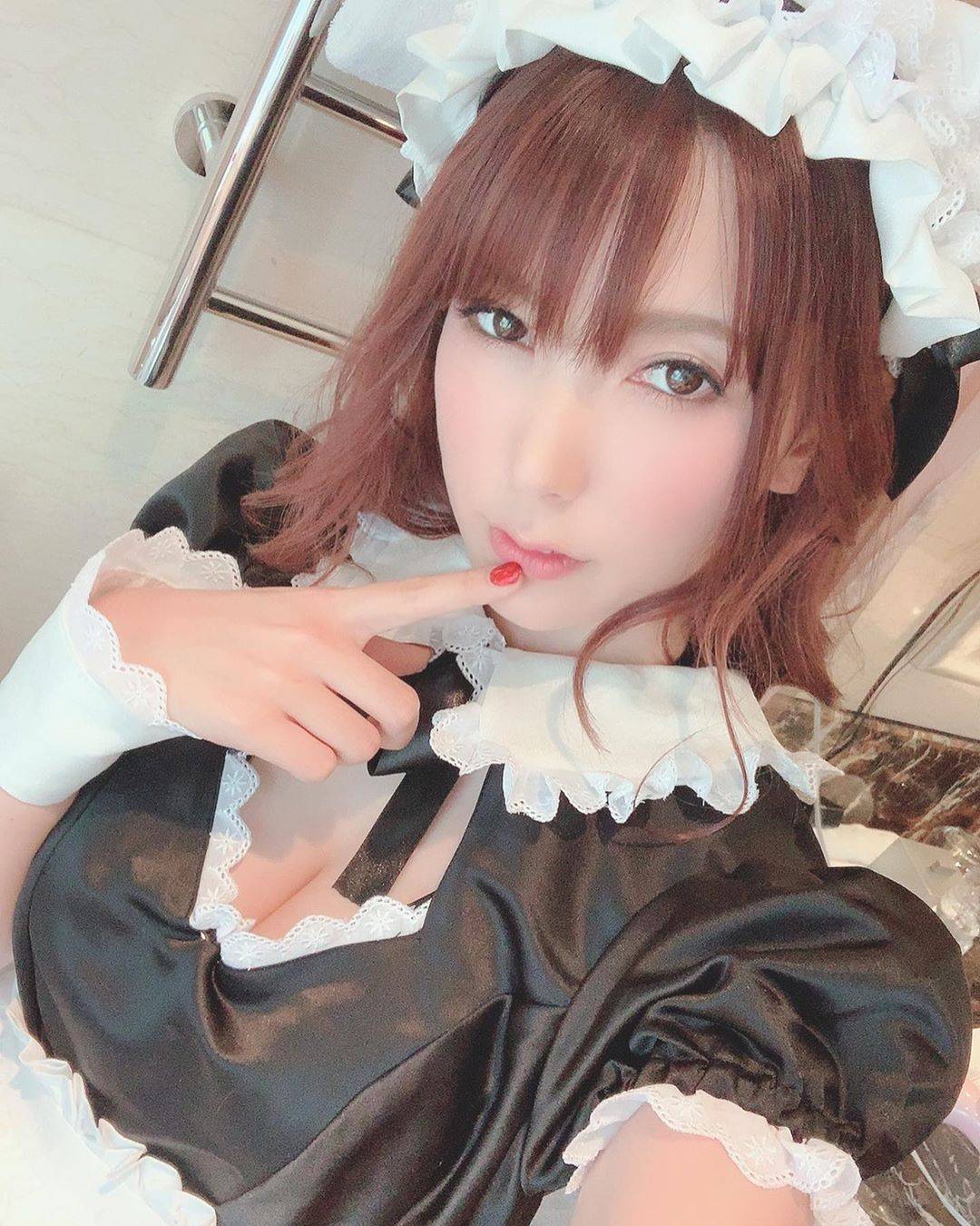 Maid Yui! | Scrolller