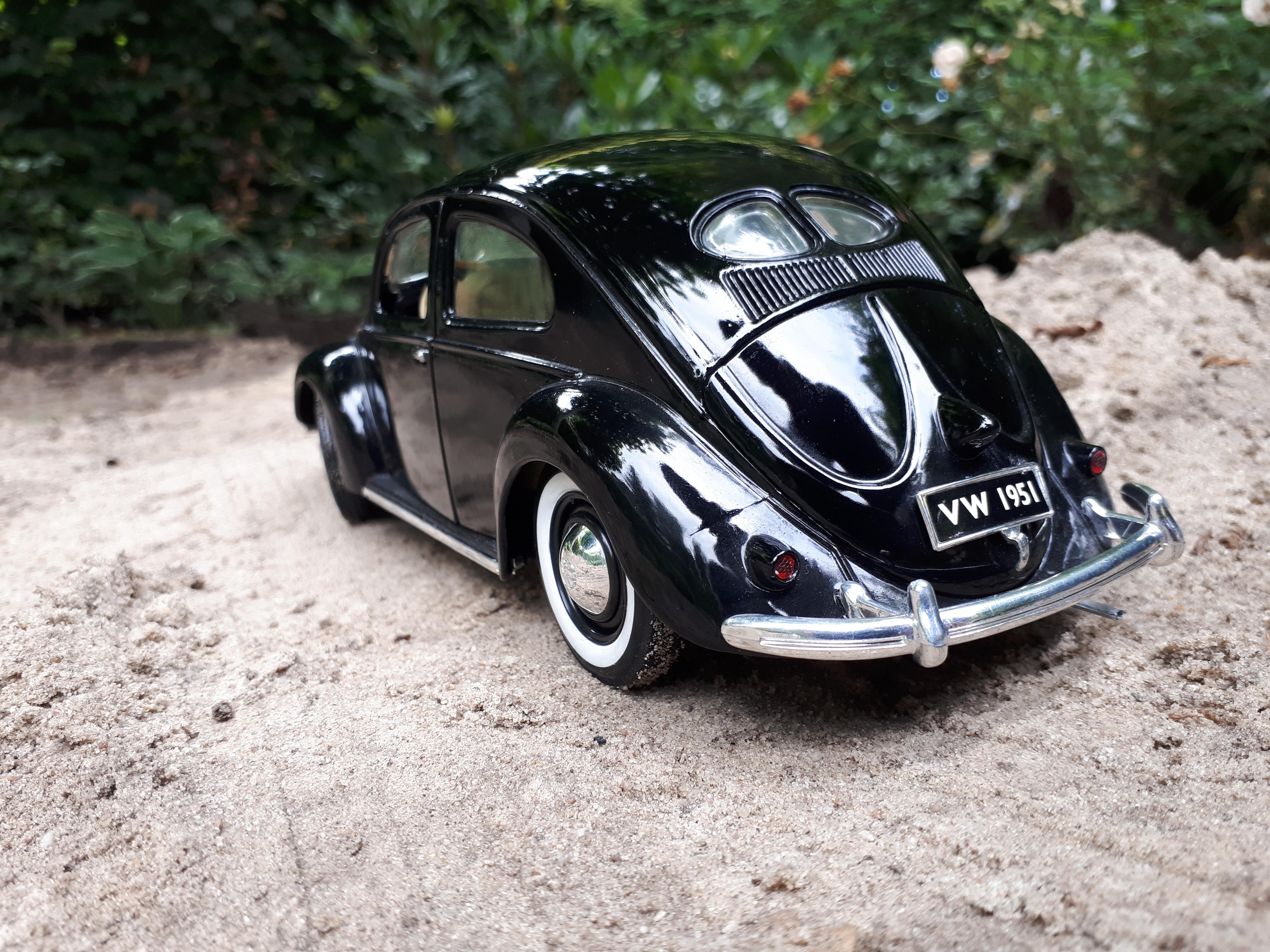 (Maisto 1/18) 1951 vw beetle | Scrolller
