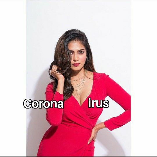 Malavika mohanan has big pp | Scrolller