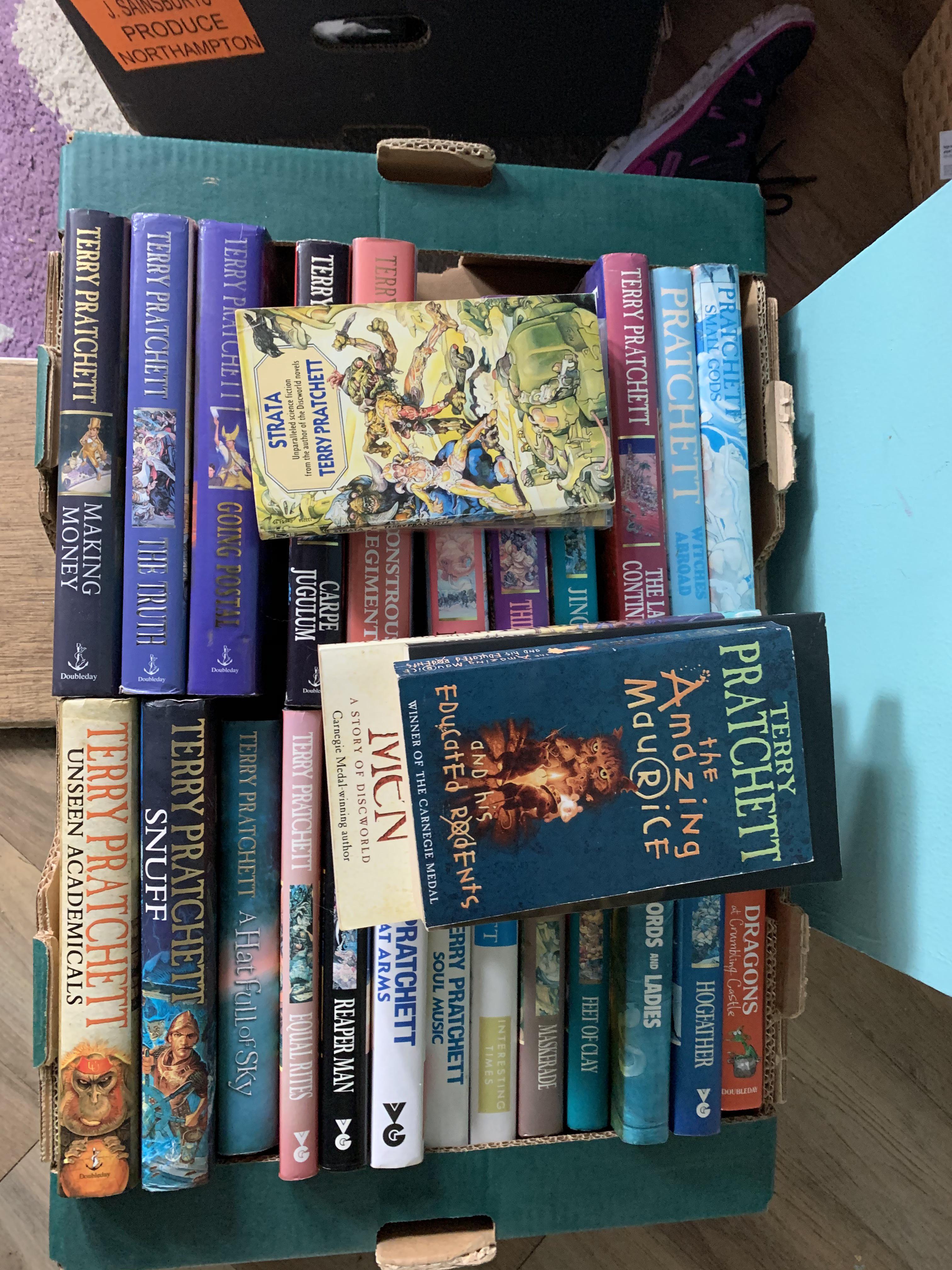 Managed to get two cases of Terry Pratchett and Stephen King books for £40 well worth it | Scrolller
