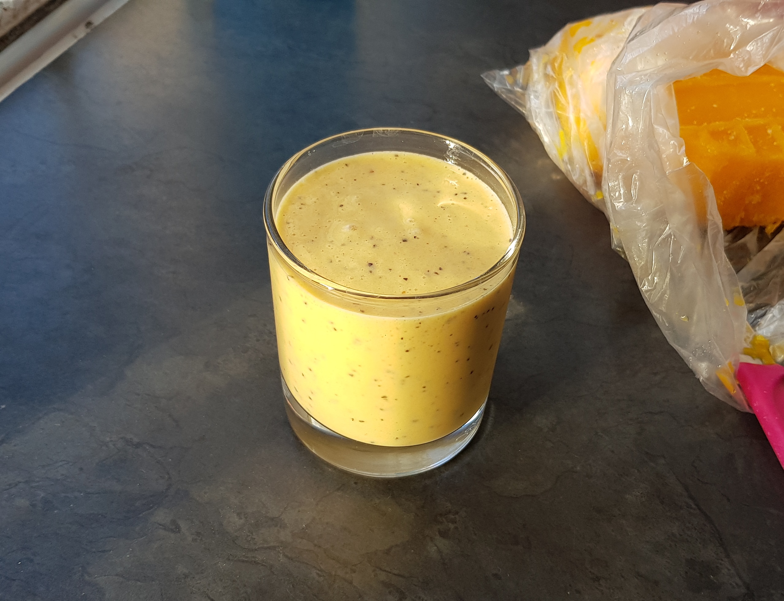 Mango Granadilla Strawberry | Scrolller