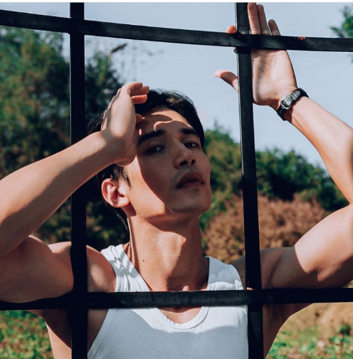 Manny Jacinto | Scrolller