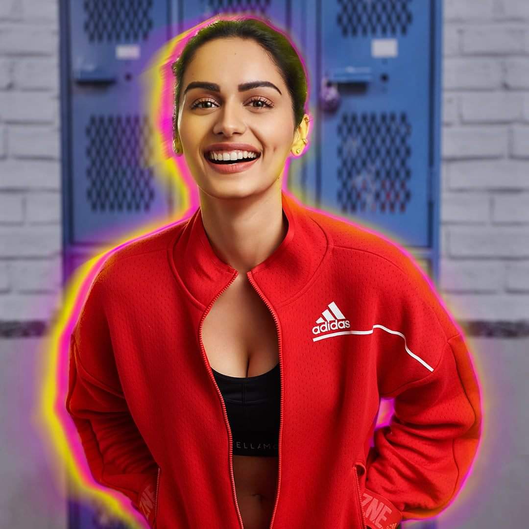 Manushi Chhillar hot navel sneaking all of us..💦💦💦💦💦 | Scrolller
