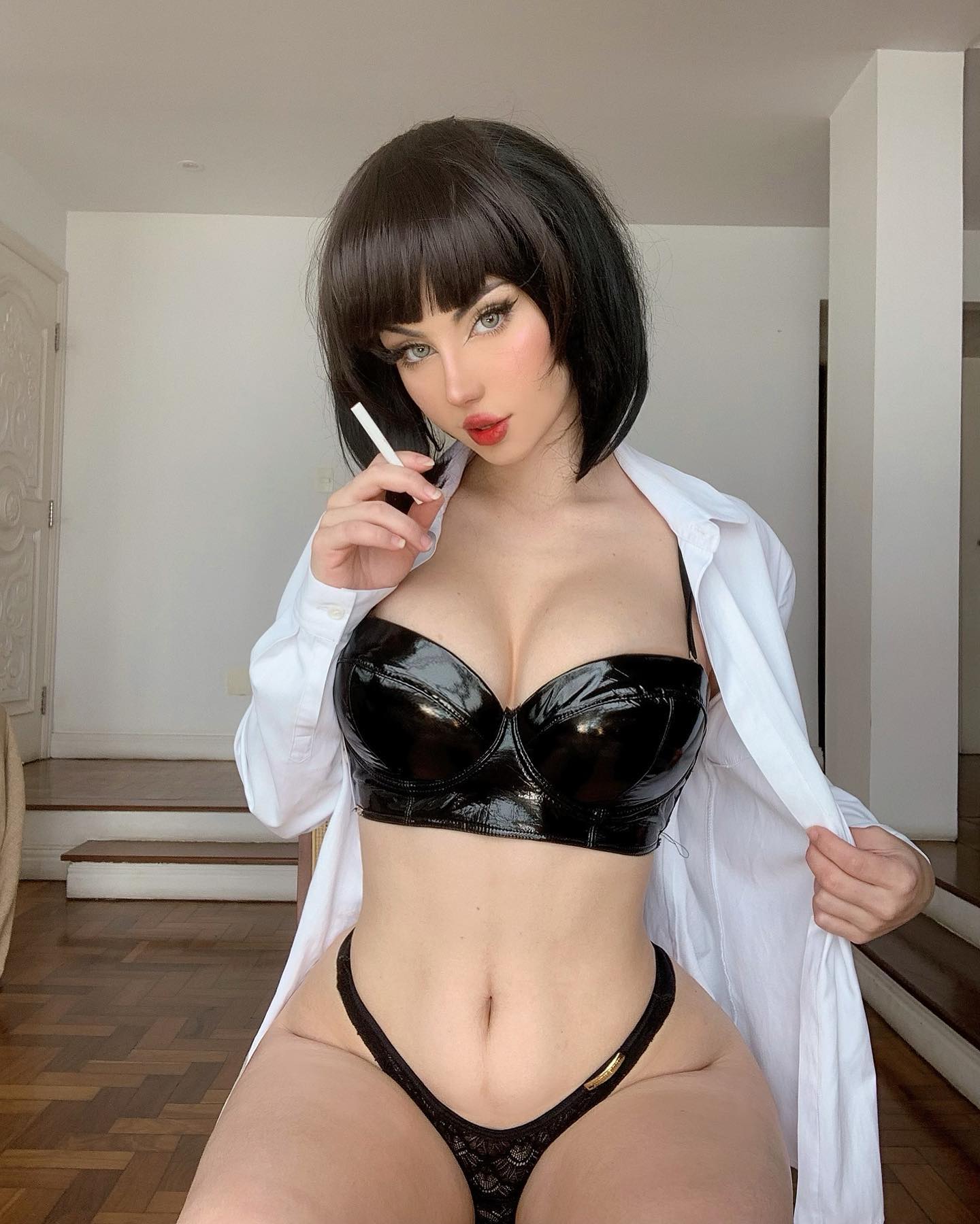 Maria Fernanda | Scrolller