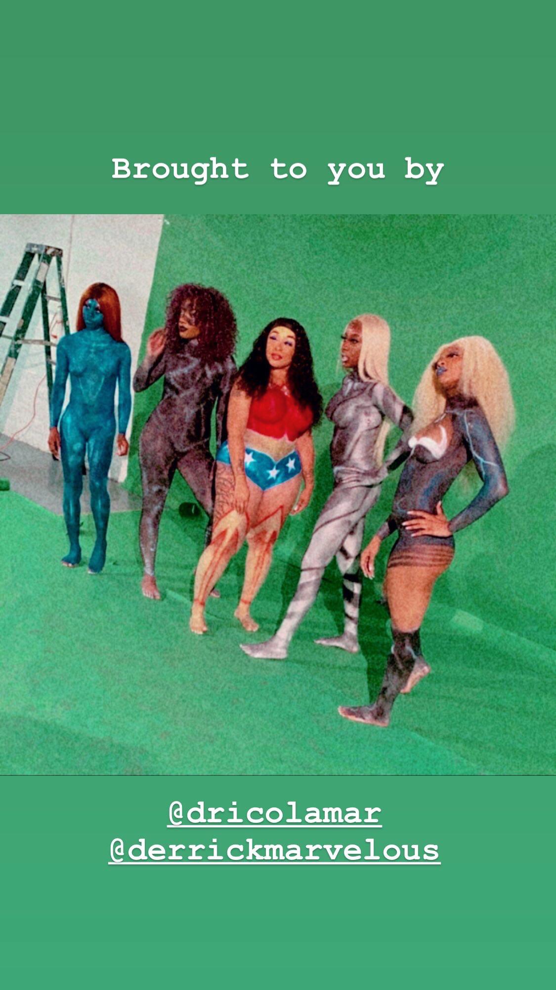 Marvel vs DC | Scrolller