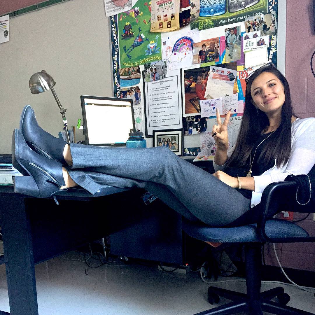 Math Teacher Megan 1 | Scrolller