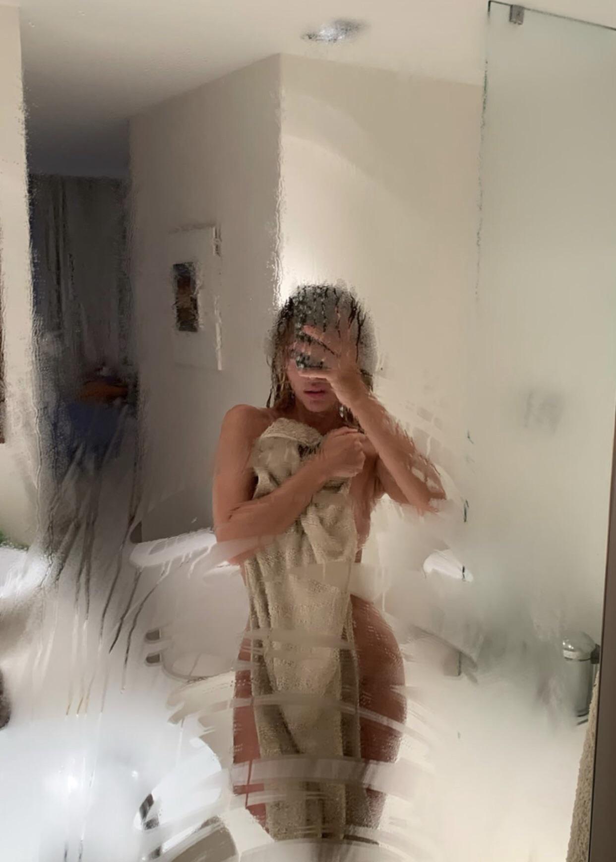 Mathilde Tantot Scrolller