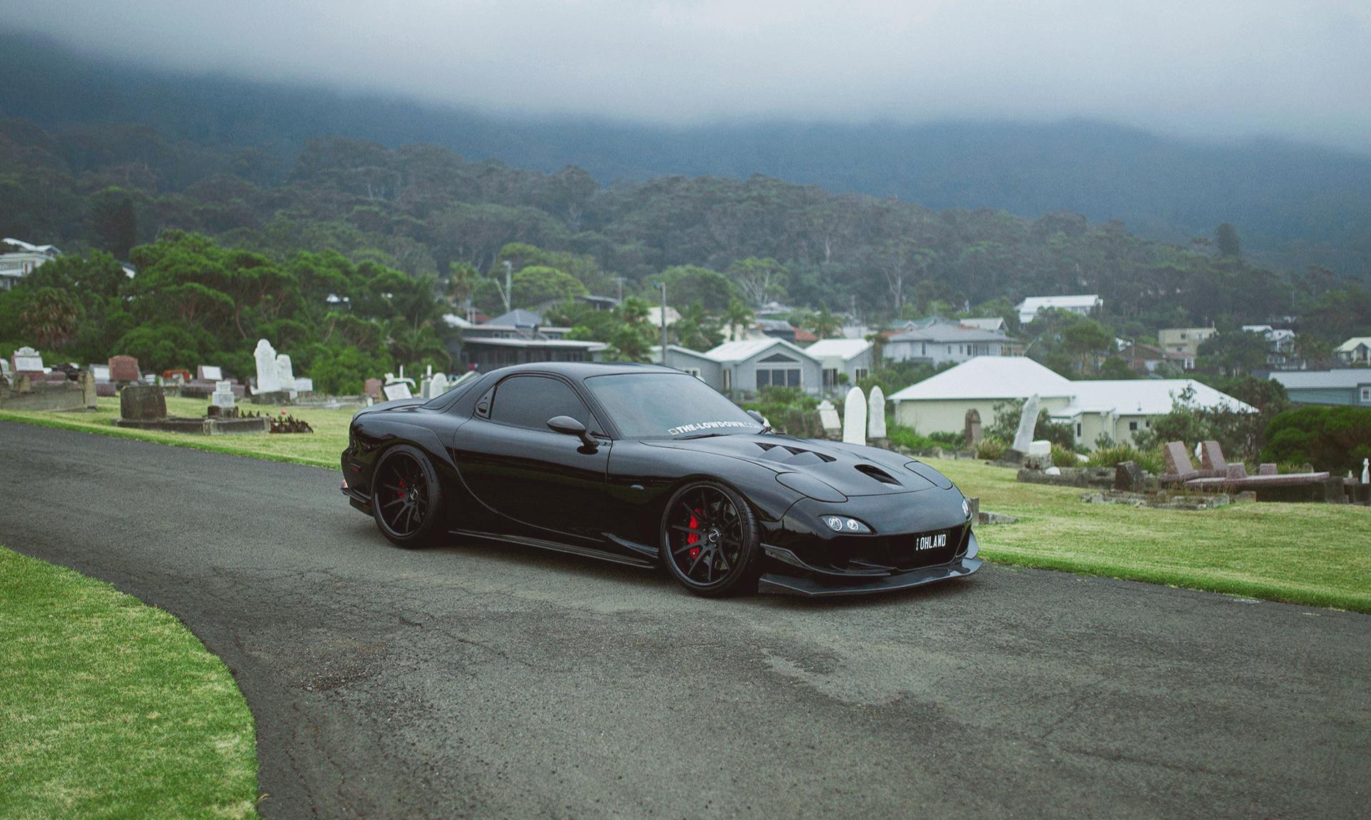 Mazda RX-7 | Scrolller