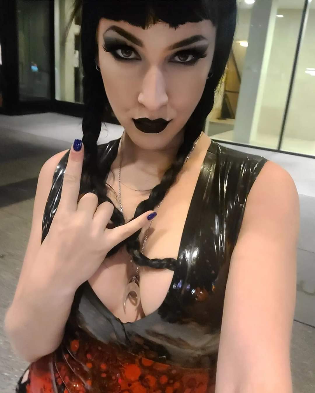 Goddess Hellfire 🔥🔥🔥 | Scrolller