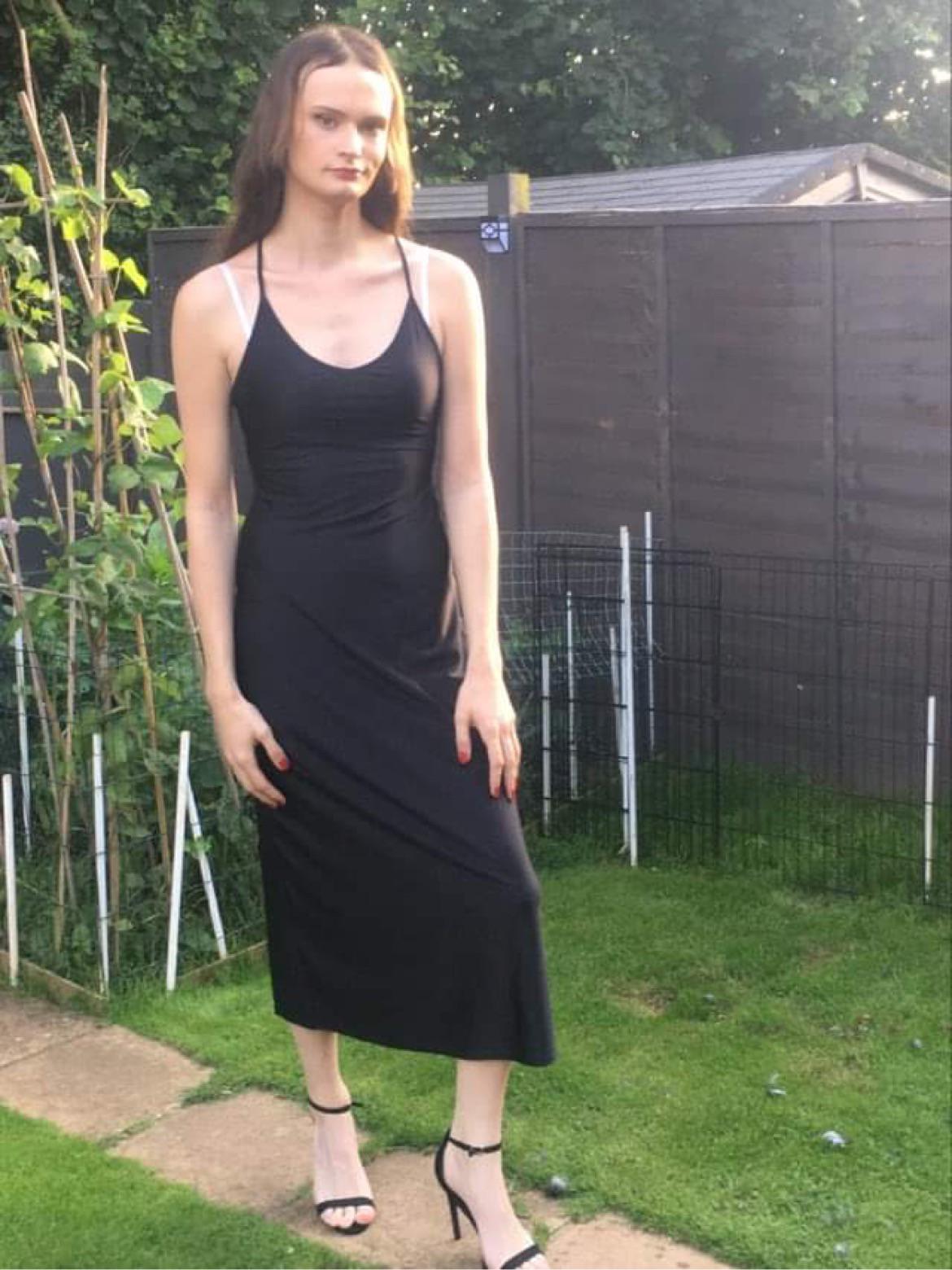 Me And My Prom Dress 1 Month Hrt Scrolller