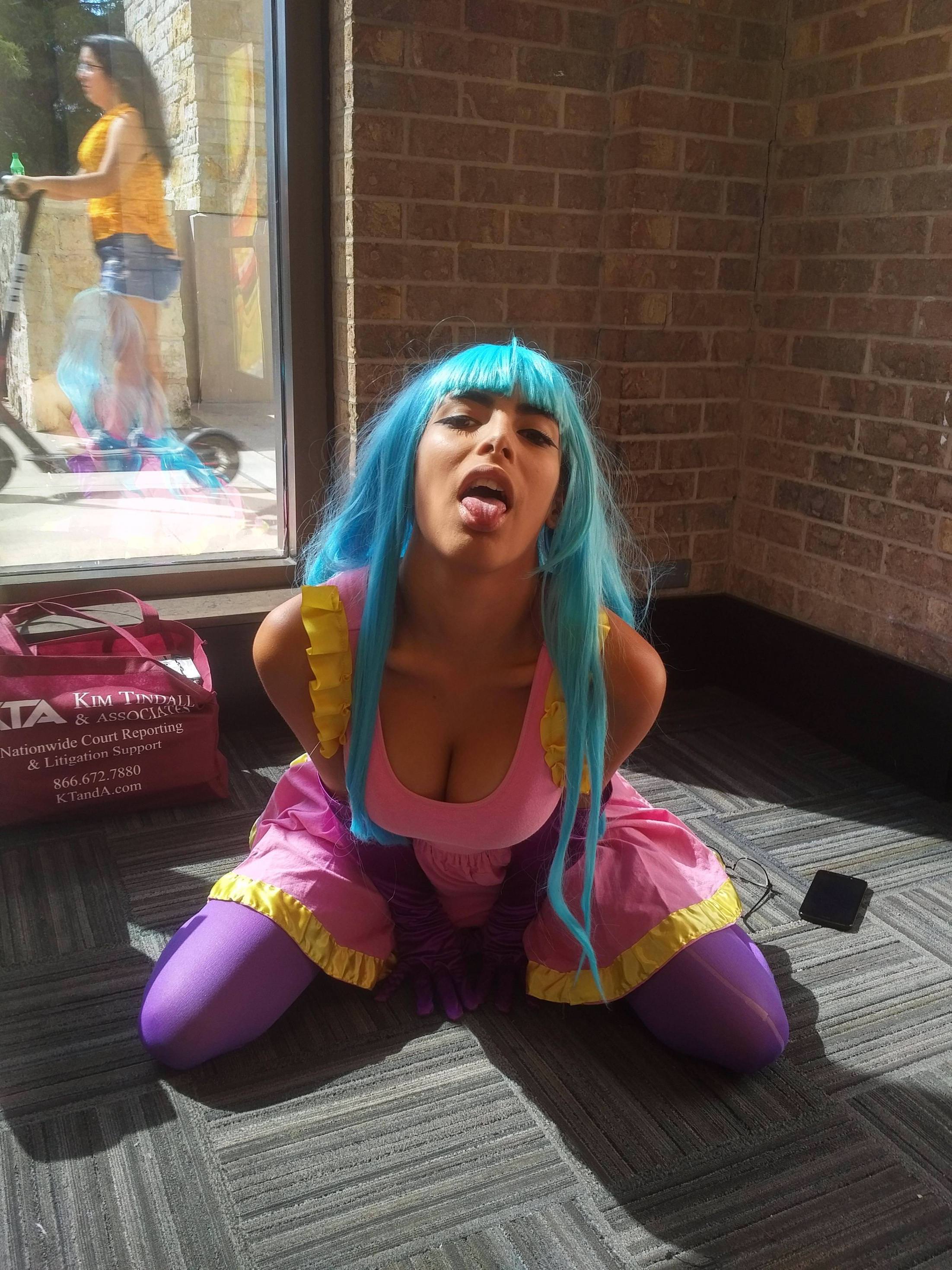 Me!Me!Me! Cosplay Ahegao at San Japan (Unsure of name, but posted with her consent) | Scrolller