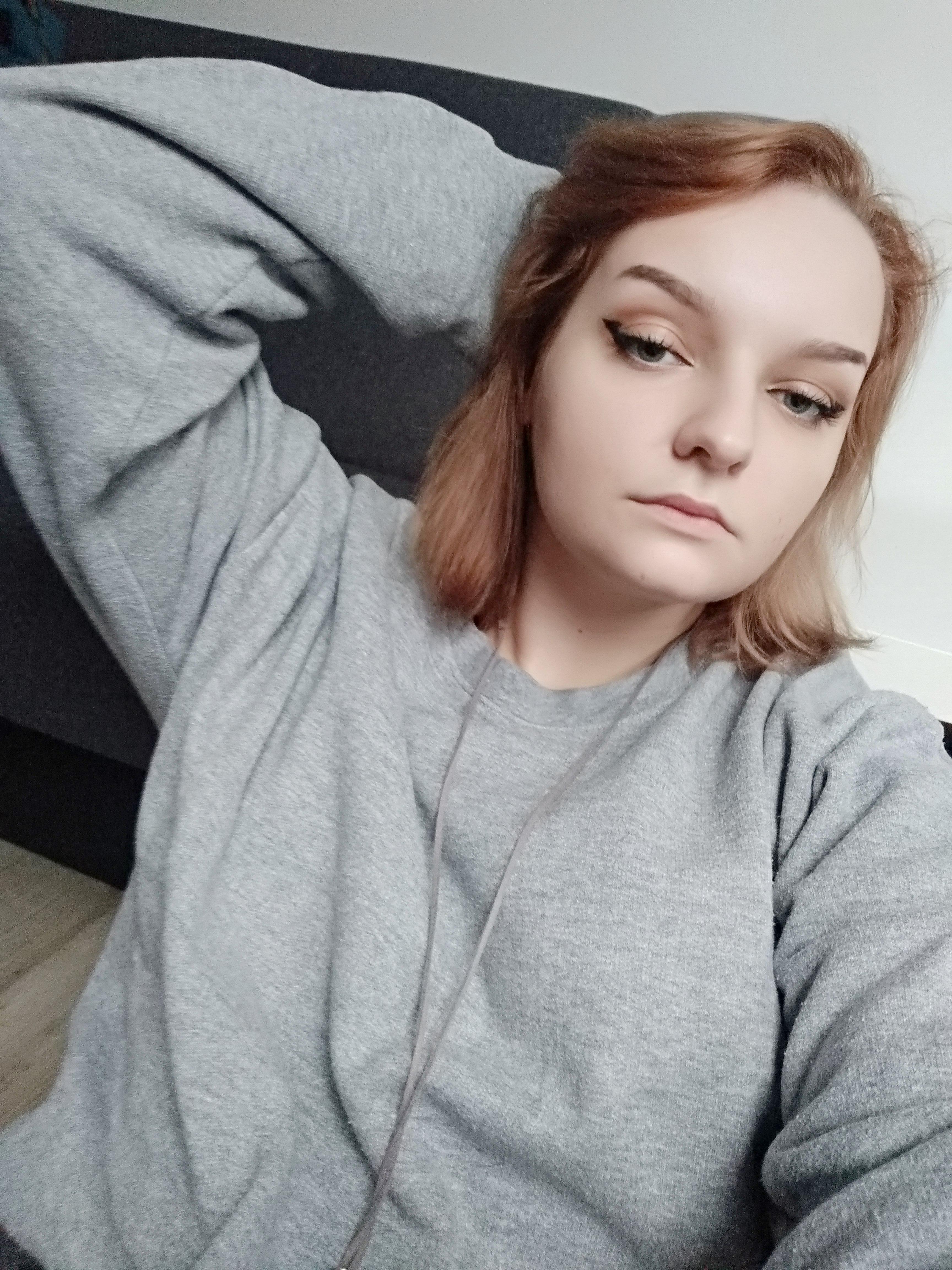 Mean face but a big softie 👉👈 | Scrolller