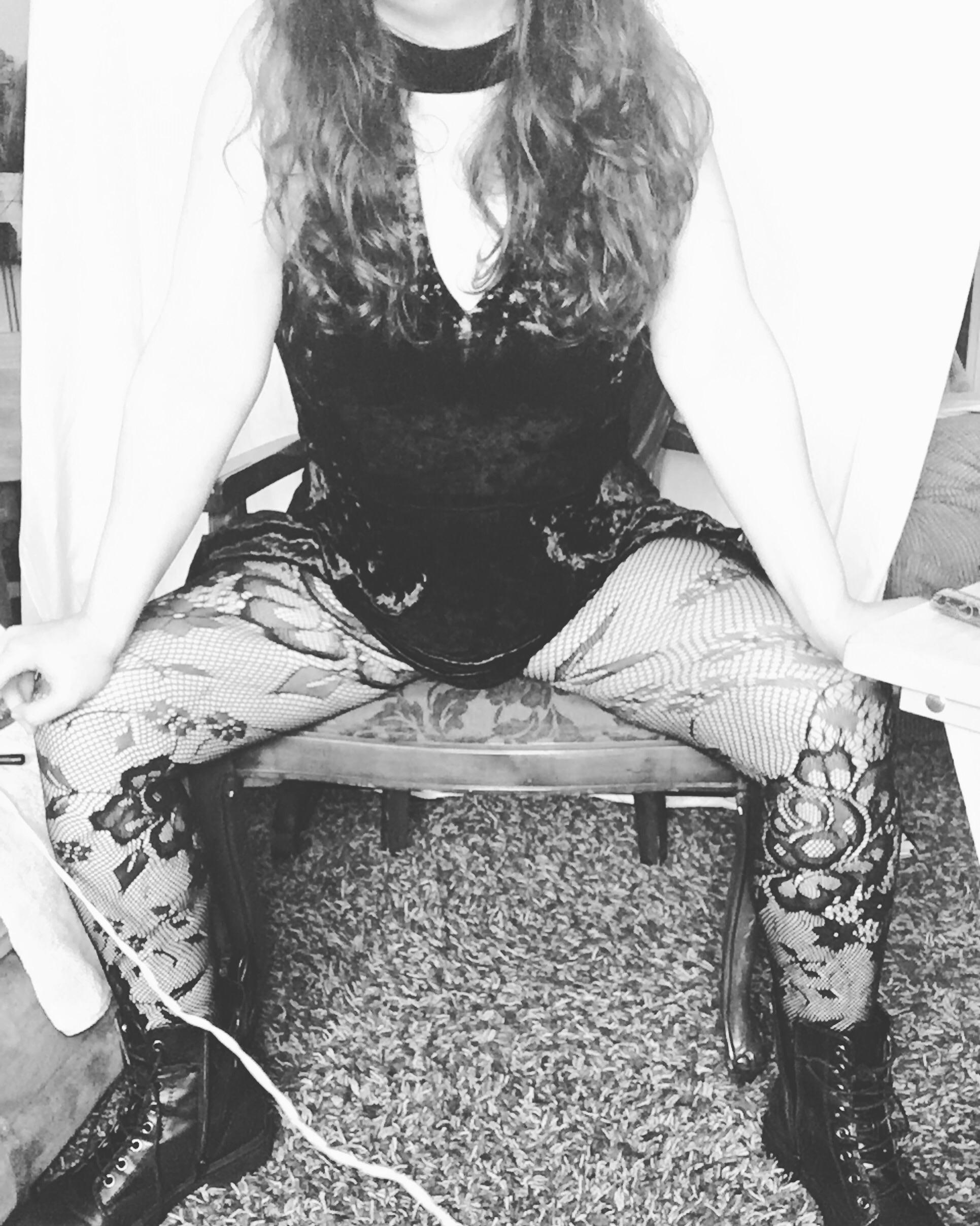 medium tiddy gentle femdom gf good enough for you? | Scrolller