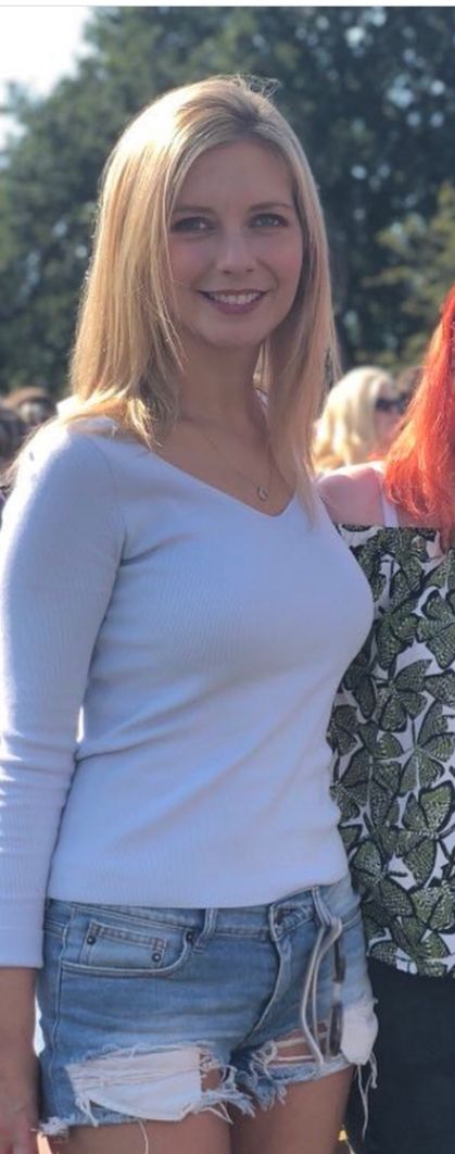 Meeting Rachel | Scrolller