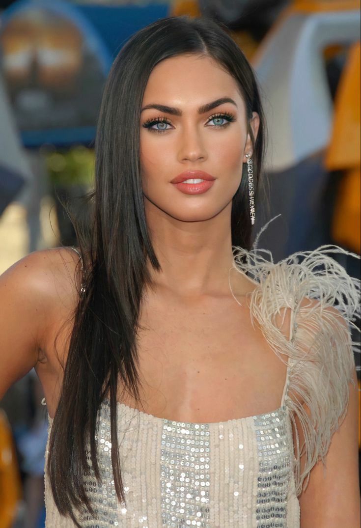 Megan Fox | Scrolller