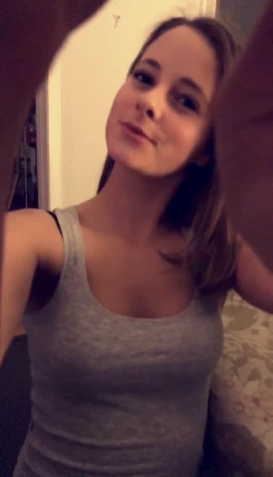 Meine ex. Kik: t33n_couple | Scrolller