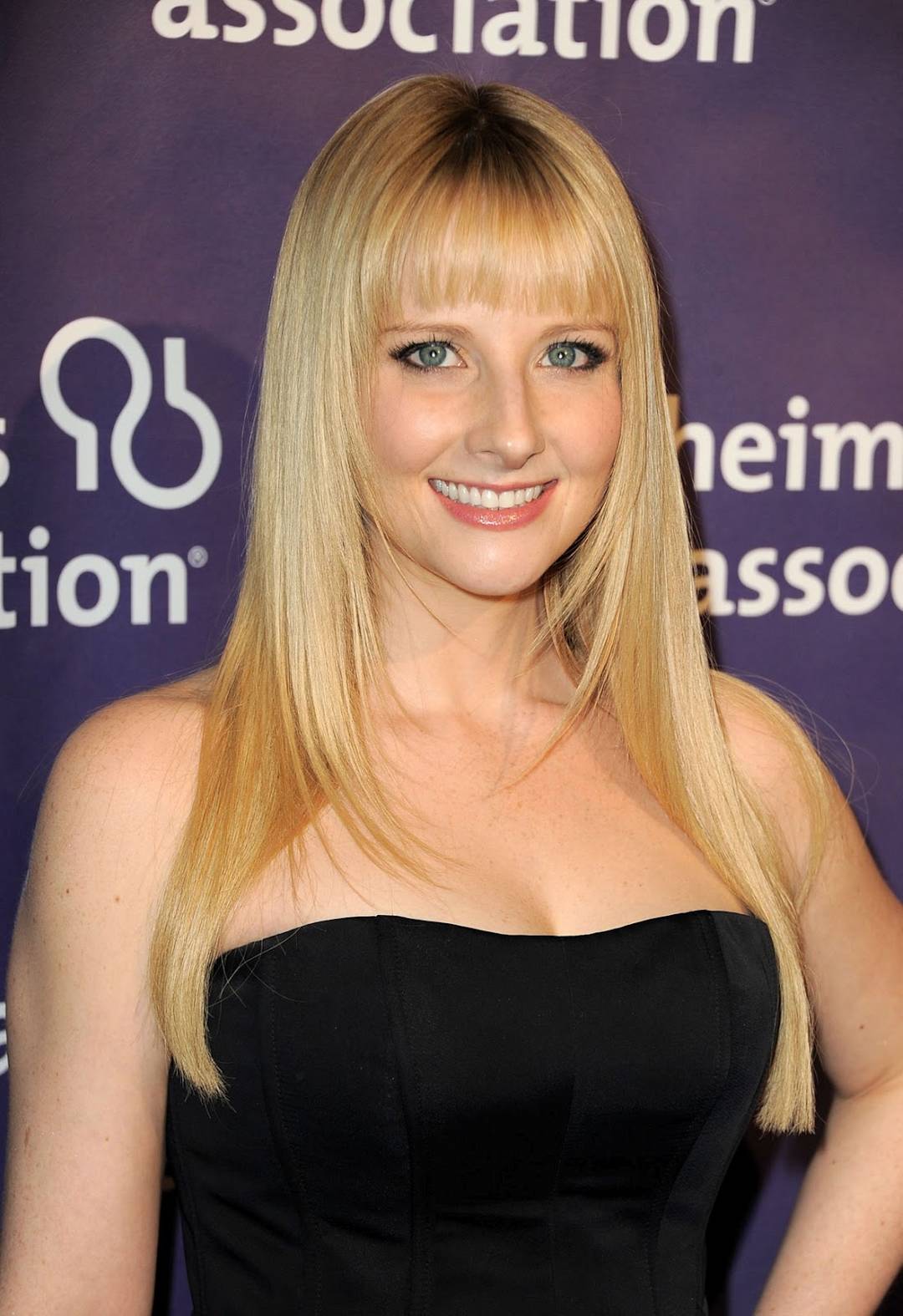 Melissa Rauch (x40) | Scrolller