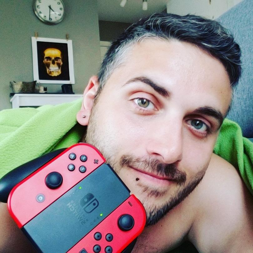 Merci xmas fellow gaymers :) | Scrolller