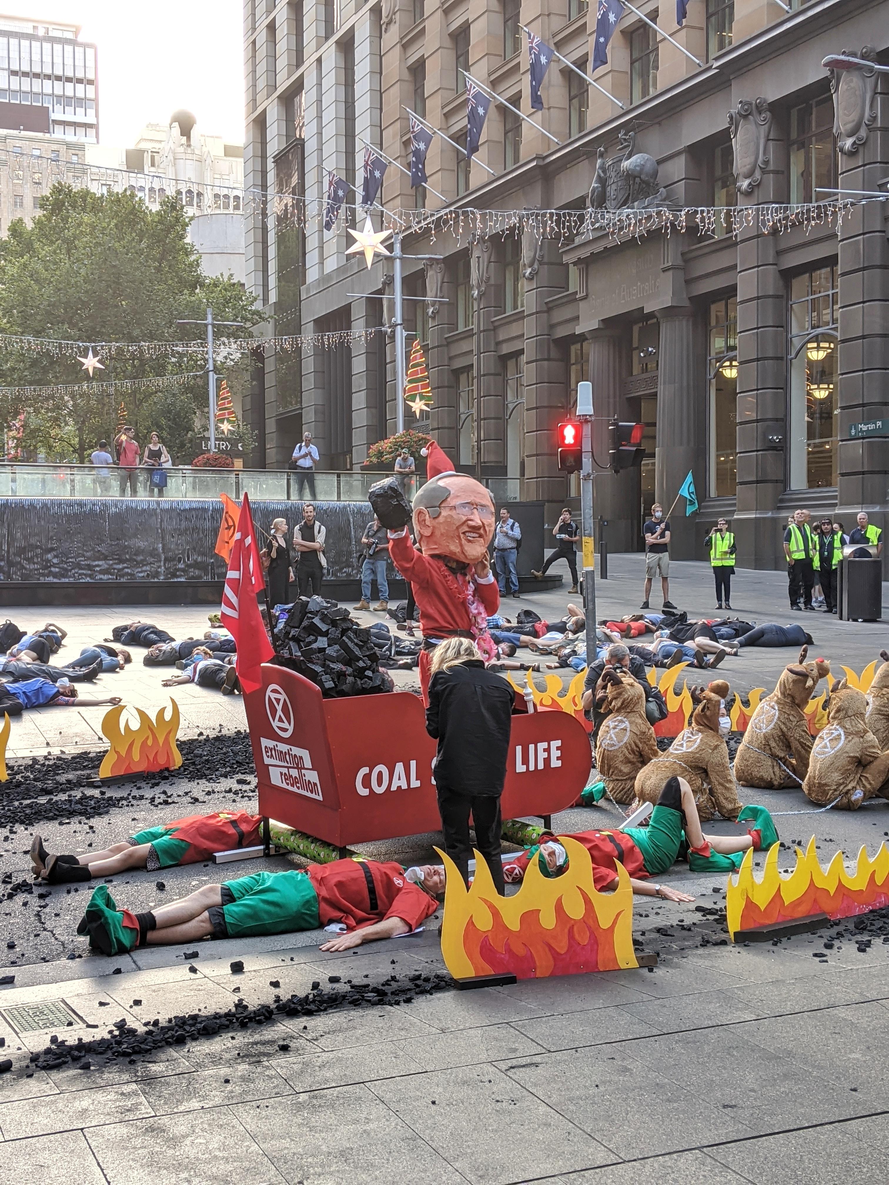 Merry Christmas from Scomo and the coal sled | Scrolller