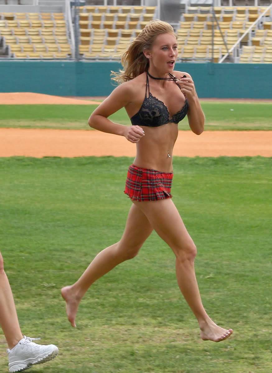 Micro mini | Scrolller