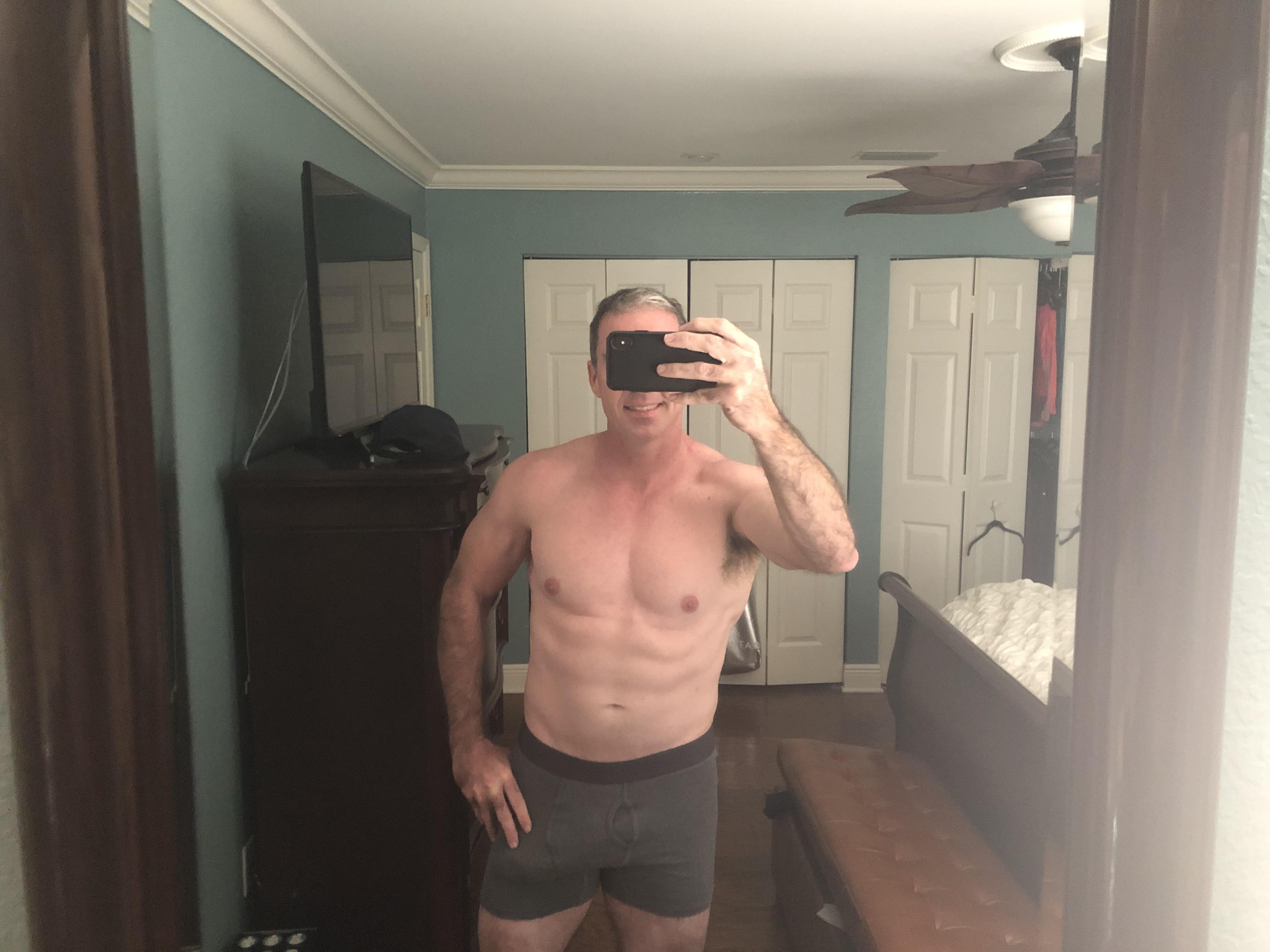 Mid Day Entertainment 40 | Scrolller