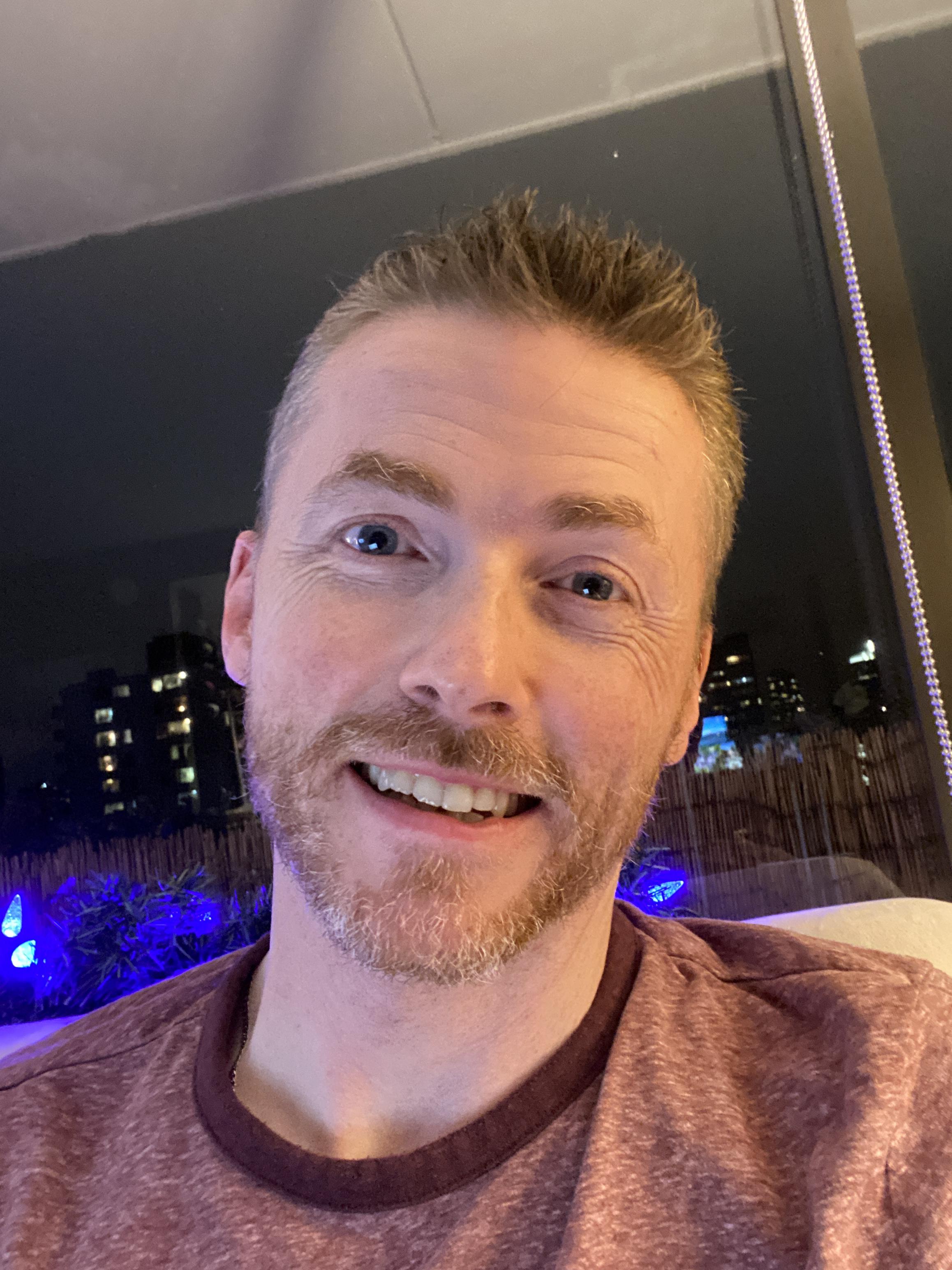 Mid-week mid-40’s mid-evening vibes! Hope you’re all having a nice week! | Scrolller