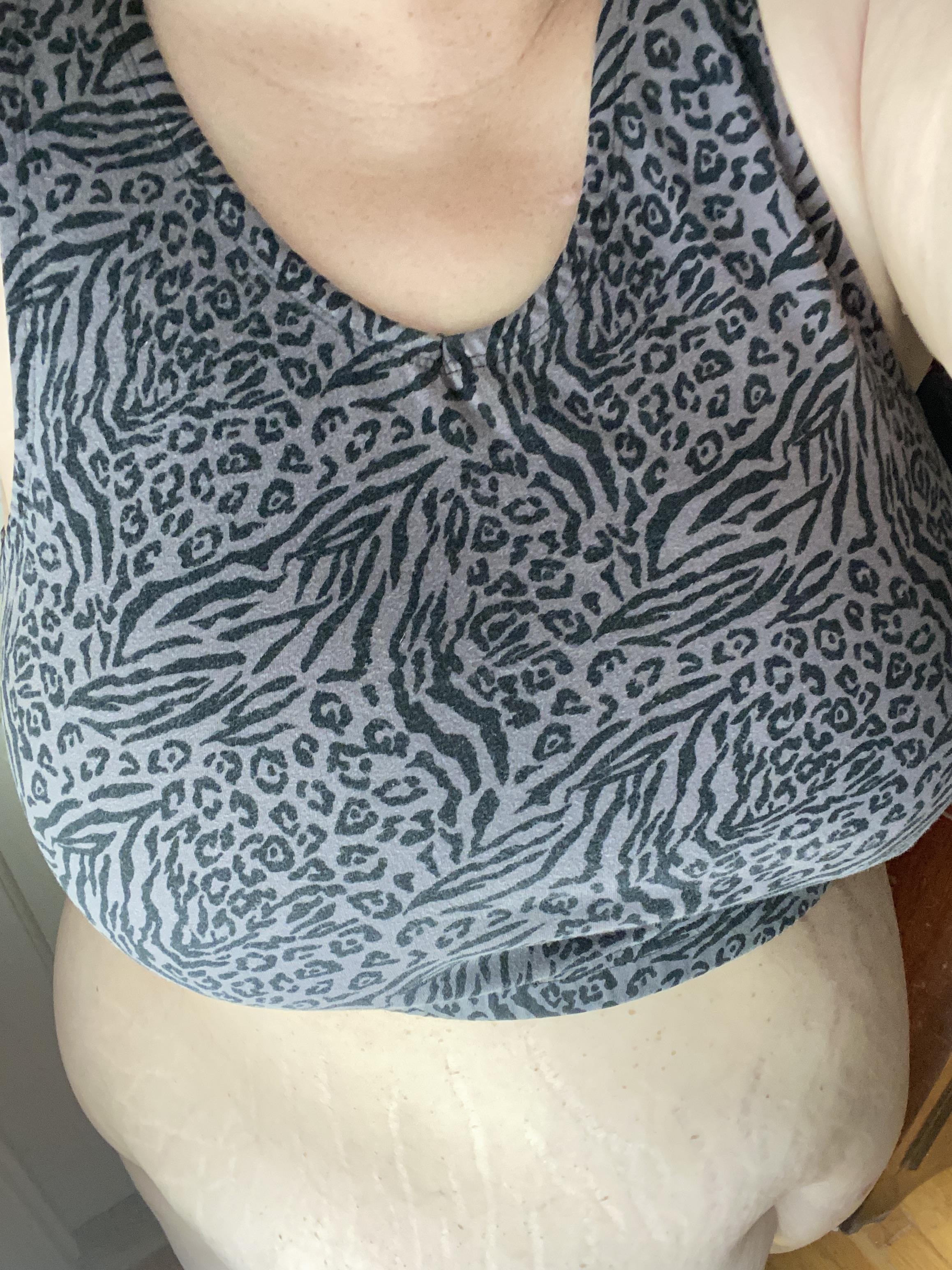 Mild Monday [F] | Scrolller