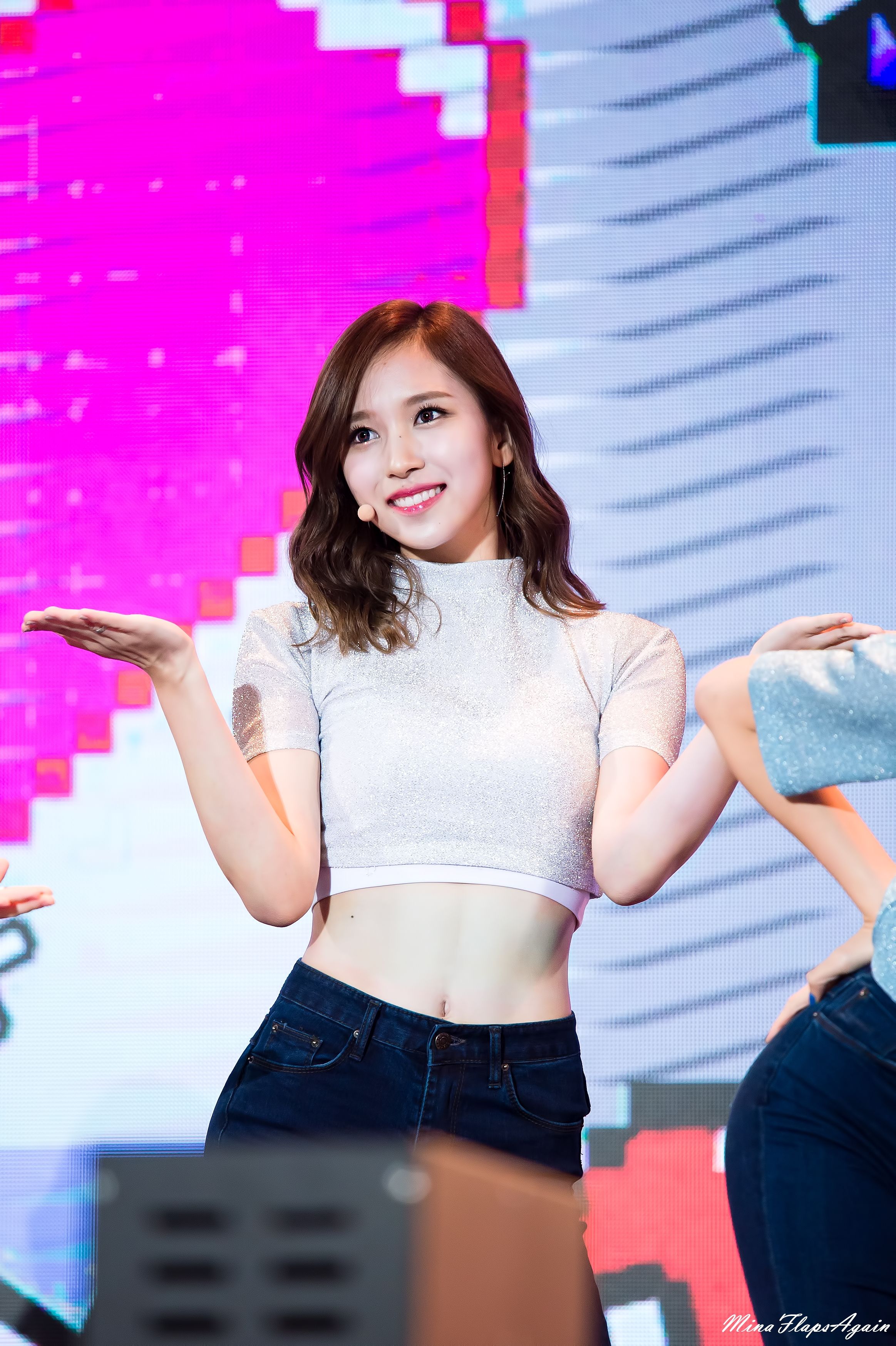 Mina | Scrolller