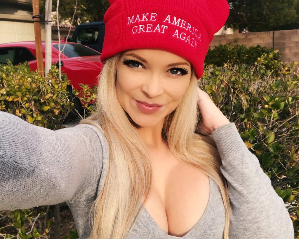 Mindy Robinson is a fan of 45 and loves America | Scrolller
