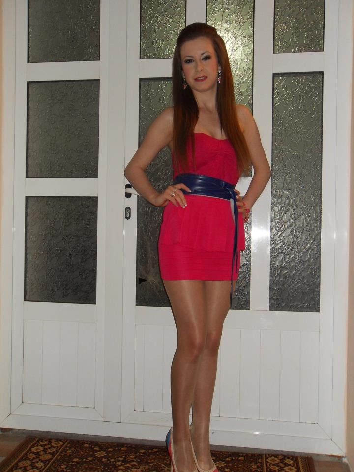Mini Red Dress Scrolller