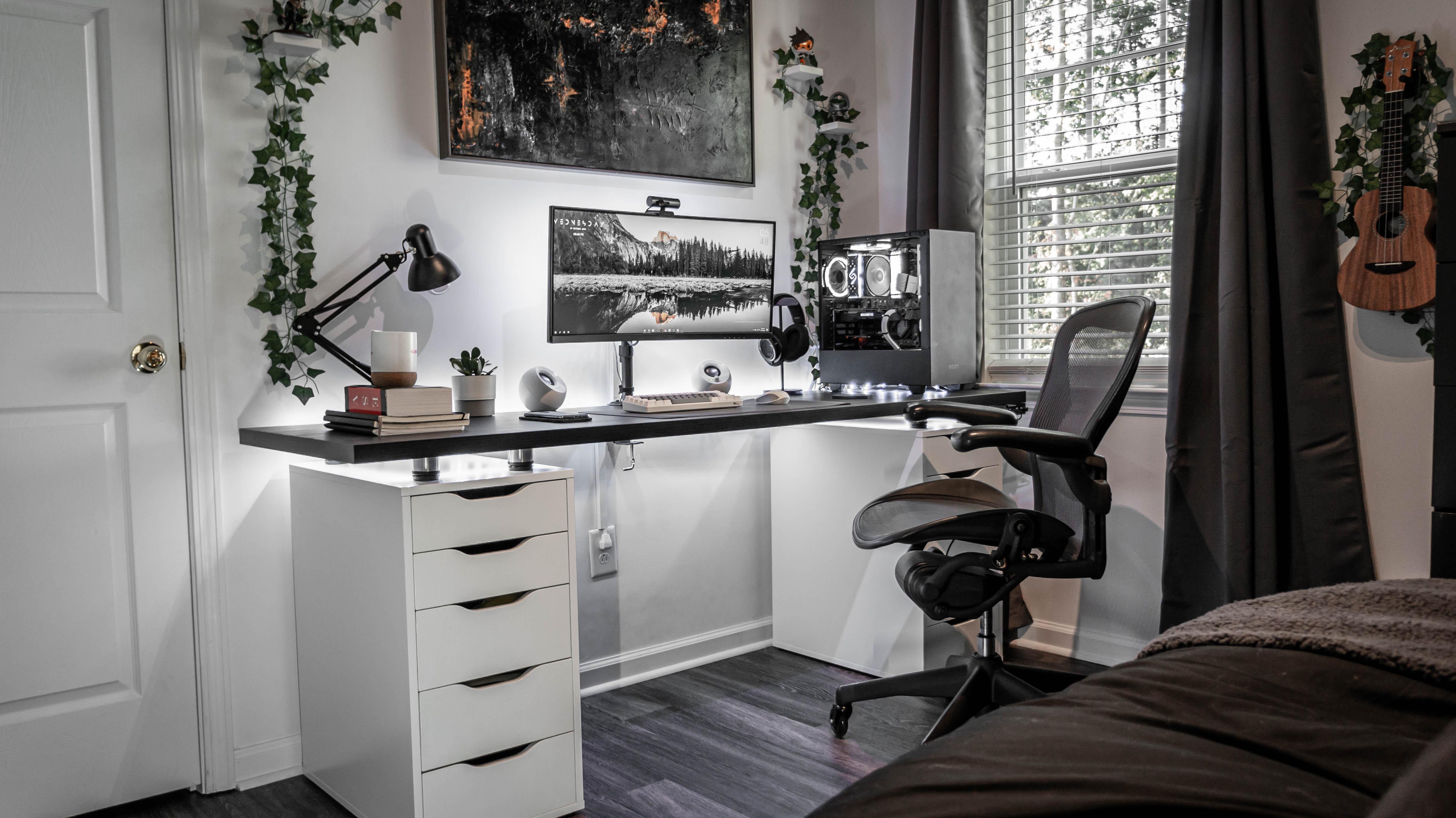 Minimalist Productivity + Light Gaming Setup | Scrolller Minimalist Productivity + Light Gaming Setup | Scrolller