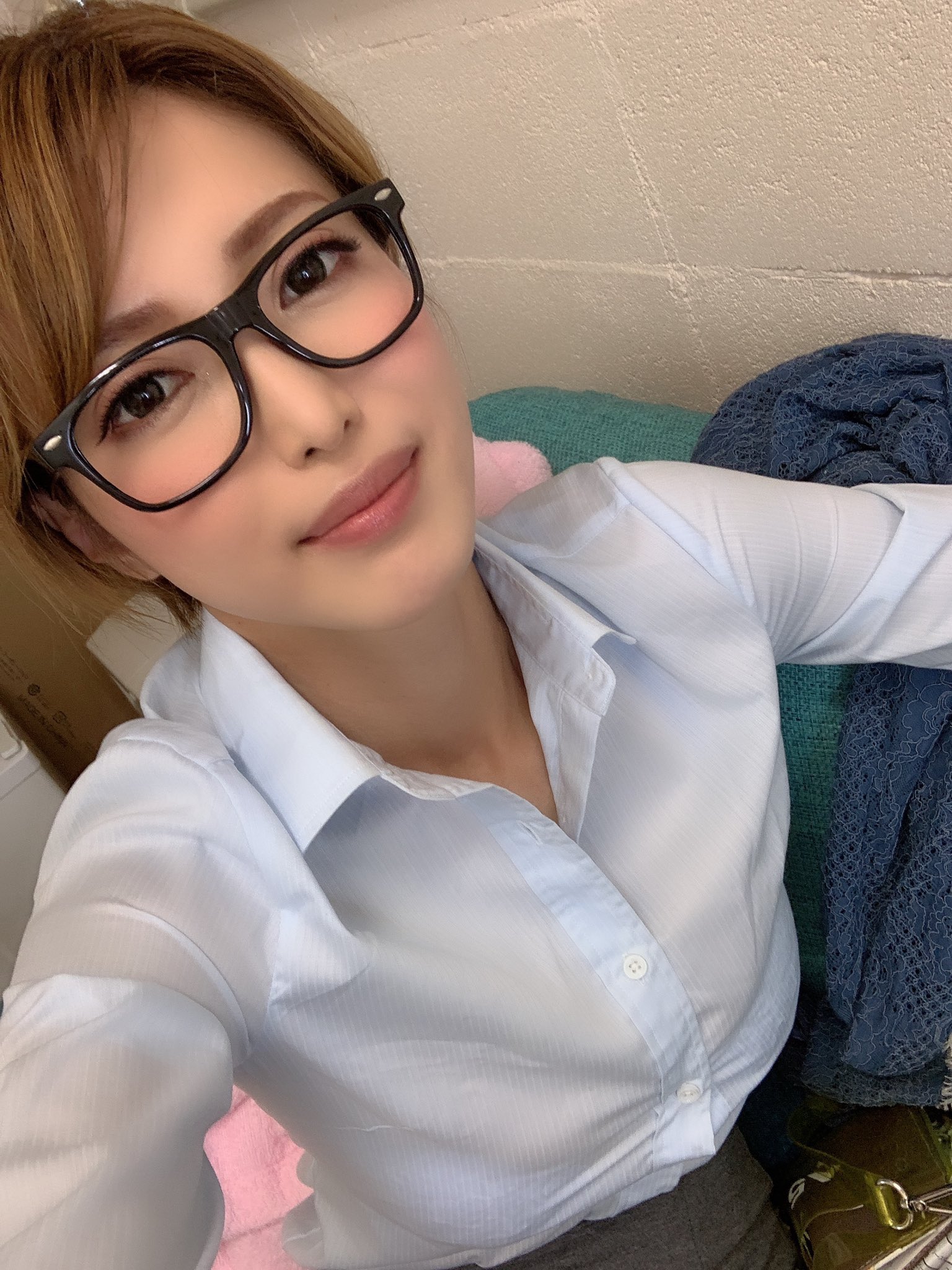 Mio looks hot in glasses | Scrolller