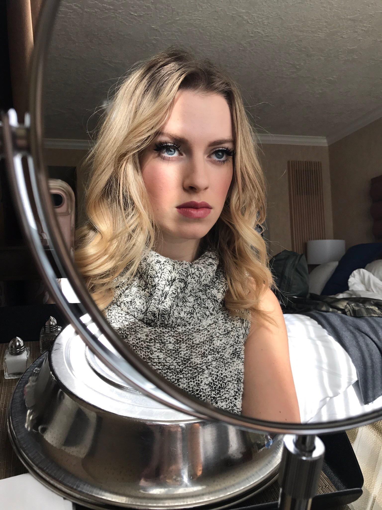 Mirror, mirror | Scrolller