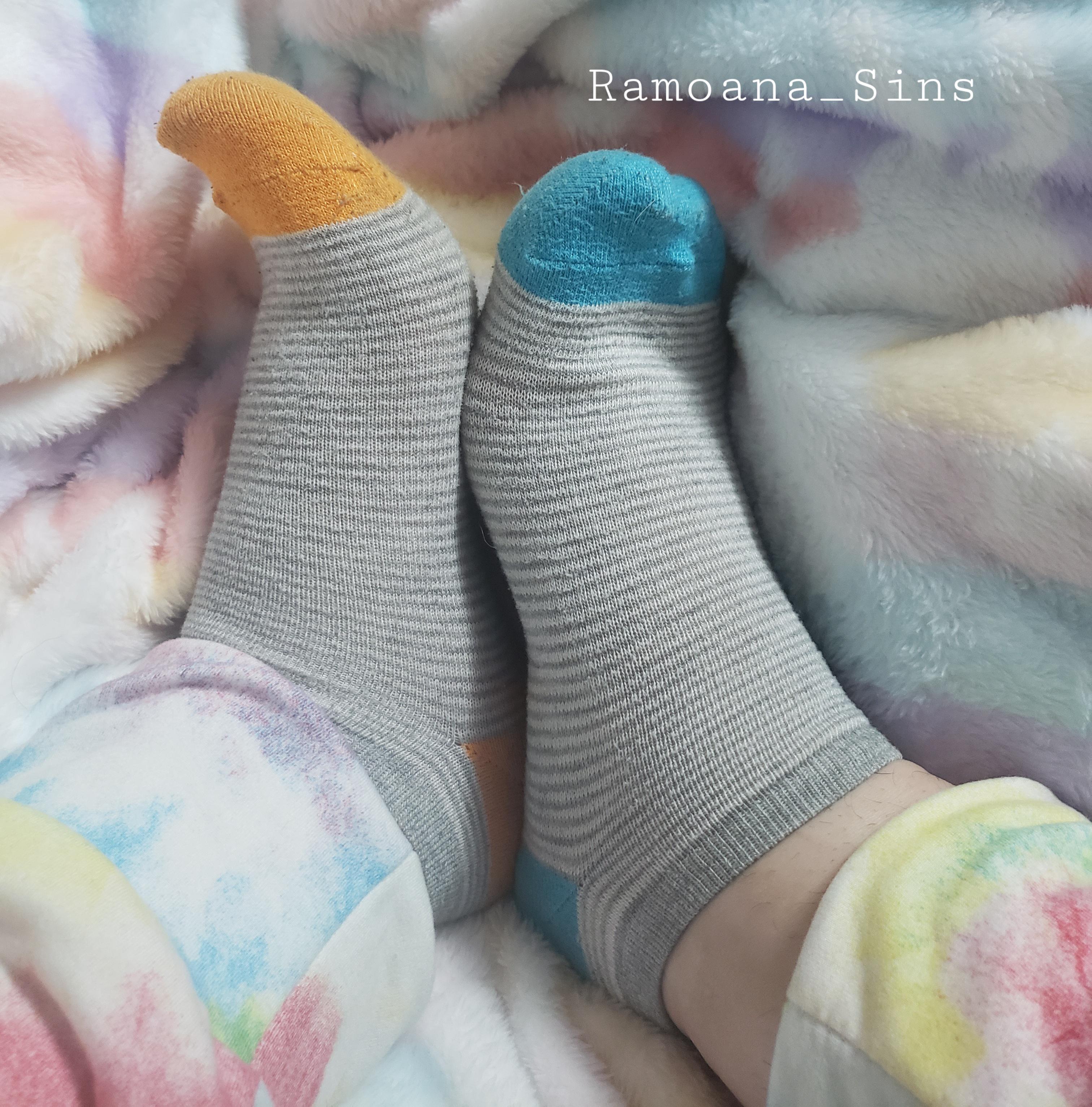 Mismatched, but still cute 😍 | Scrolller