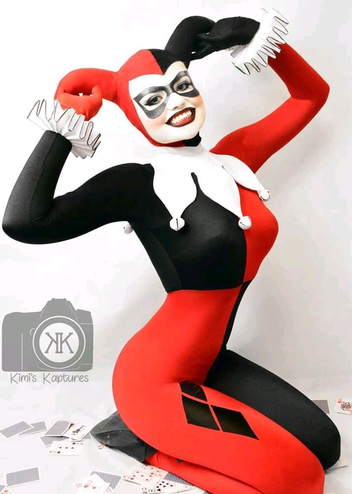 MissHQCosplay's classic Harley | Scrolller