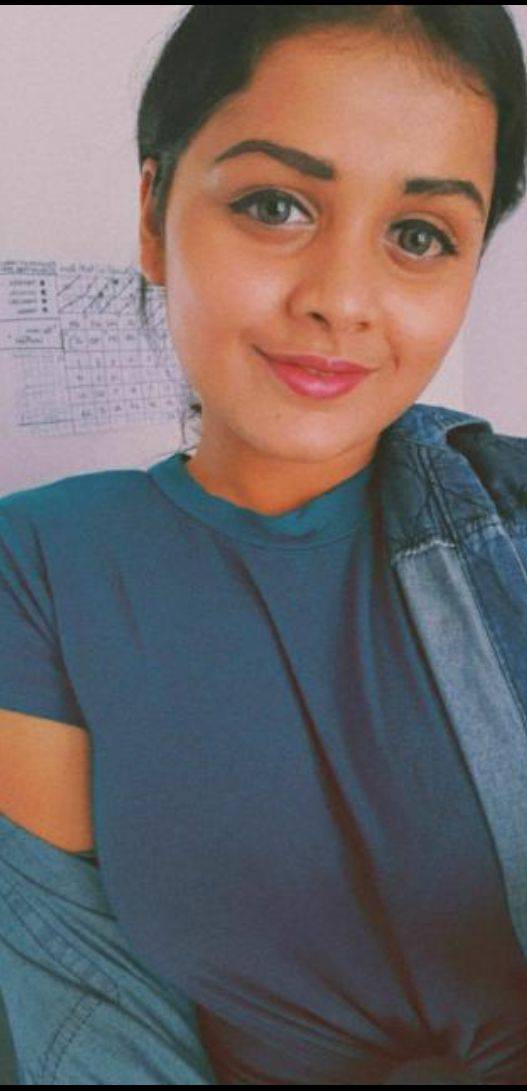 Misti dhoi | Scrolller