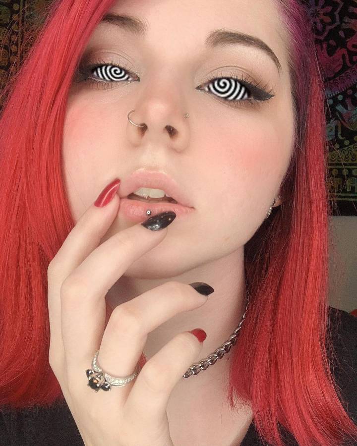 Misty's Under control | Scrolller