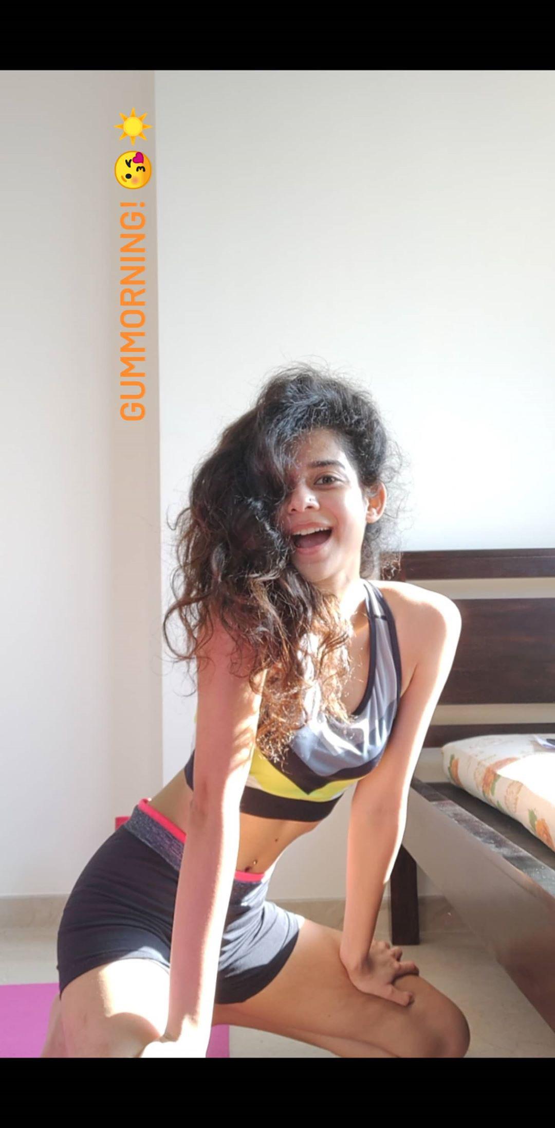 Mithila Palkar Insta Story | Scrolller