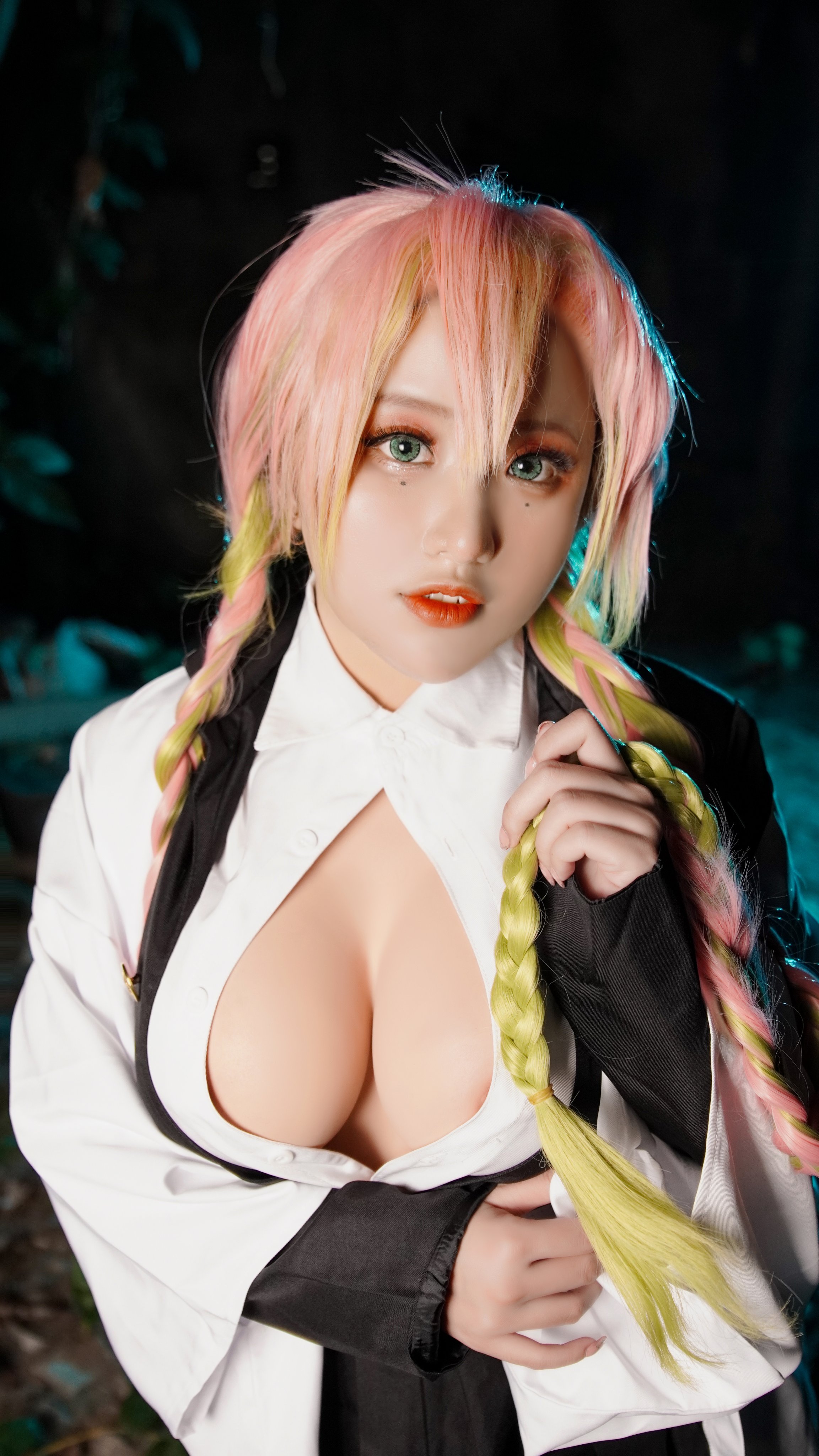 Mitsuri by Chono Black | Scrolller