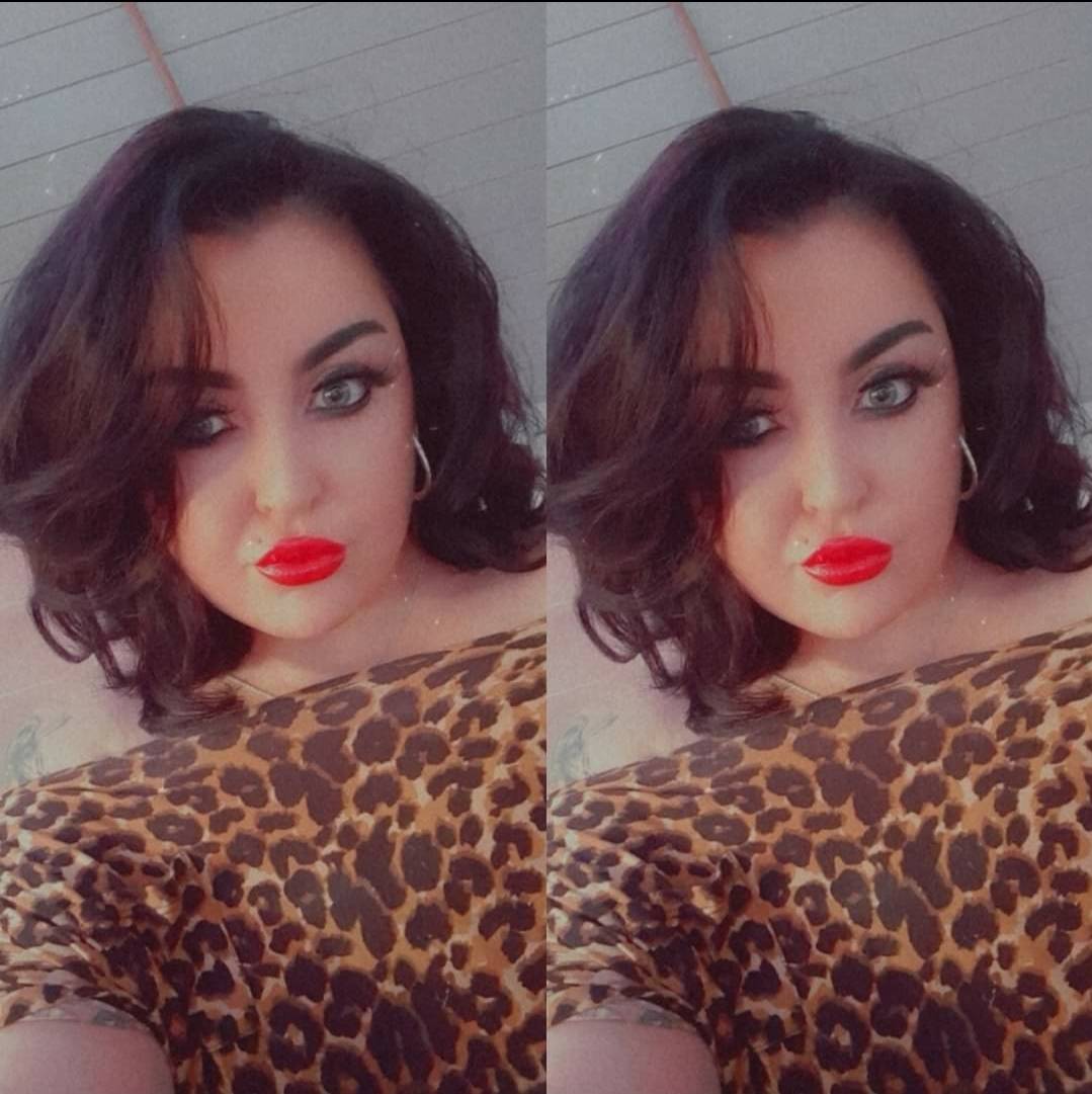 Mmmm animal print and red lips | Scrolller