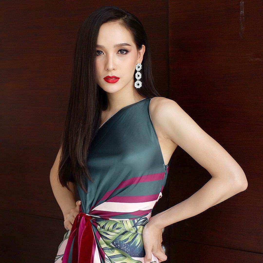 Mo Jiratchaya Sirimongkolnawin | Scrolller