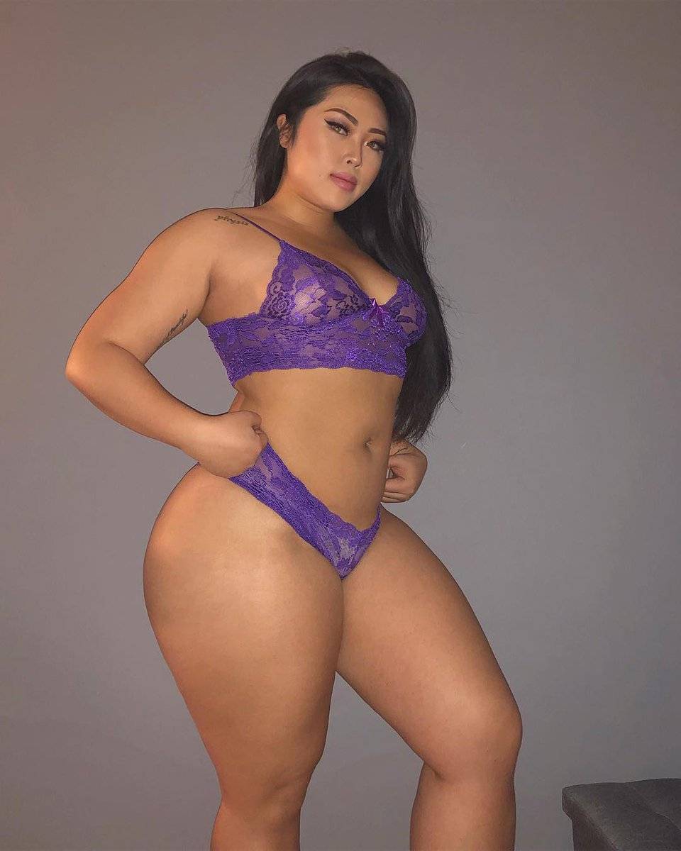 [Model] Jin Baek fits right here. | Scrolller