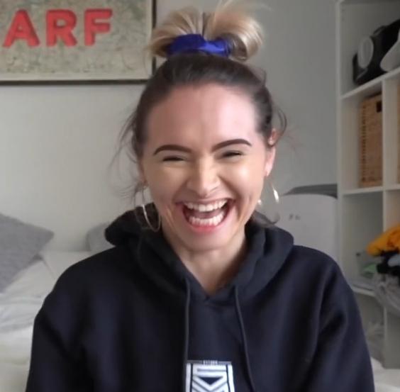 MOM, I am scared | Scrolller