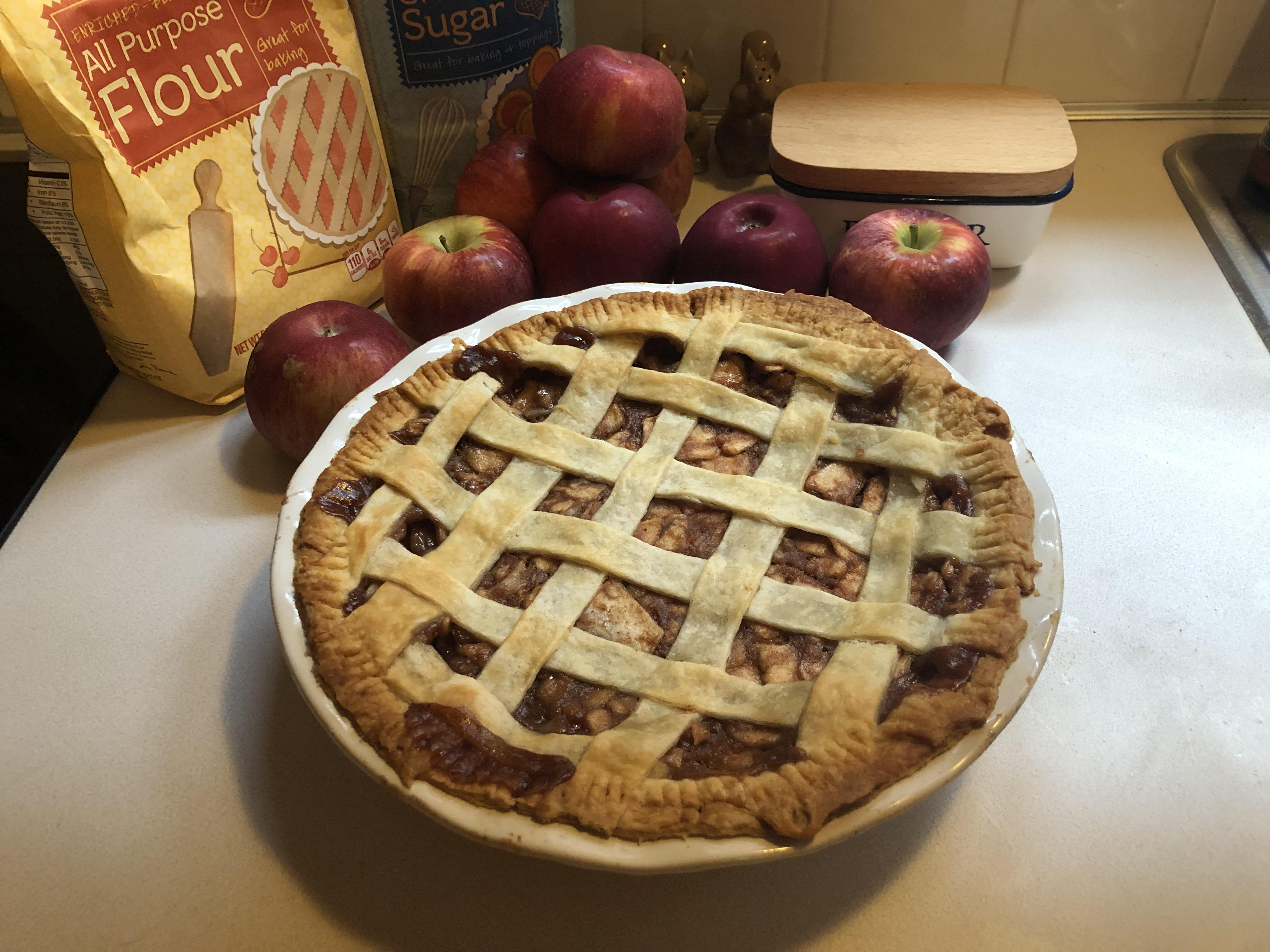 Mom's apple pie | Scrolller