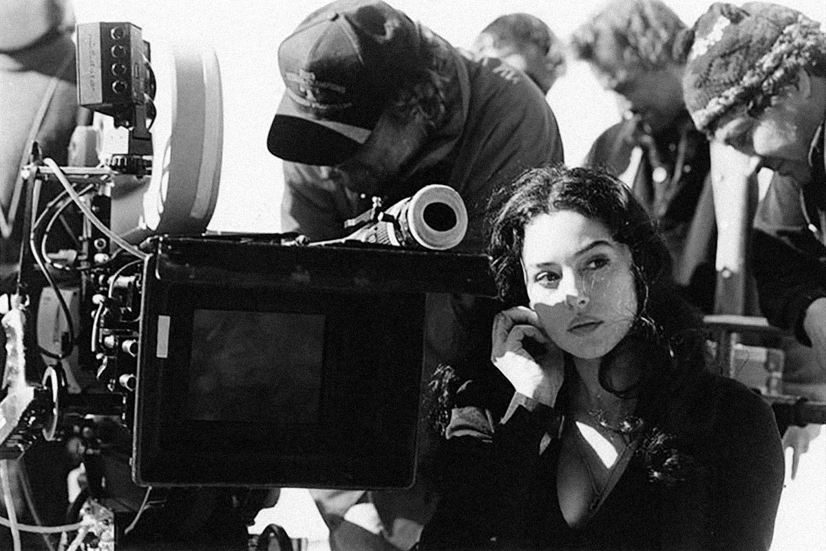 Monica Bellucci behind the scenes of Malèna (2000) | Scrolller