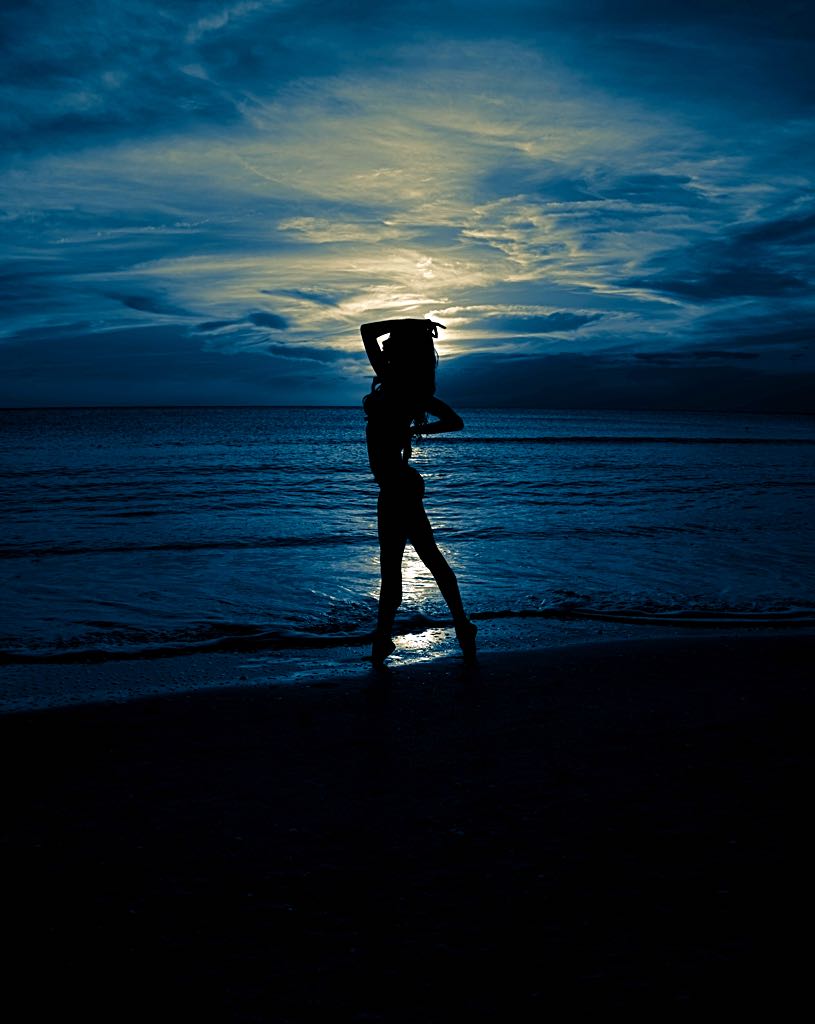 Moonlit [OC] [photographer] | Scrolller